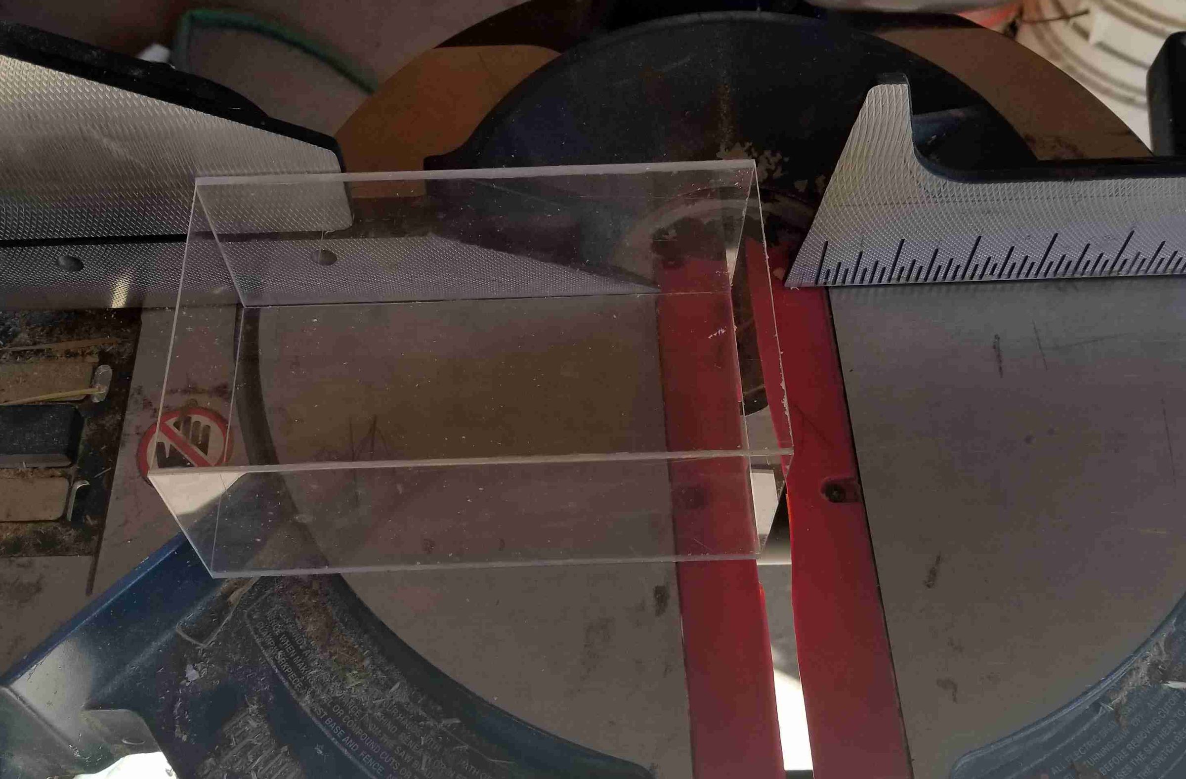 Plexiglass Display Box : 5 Steps (with Pictures) - Instructables