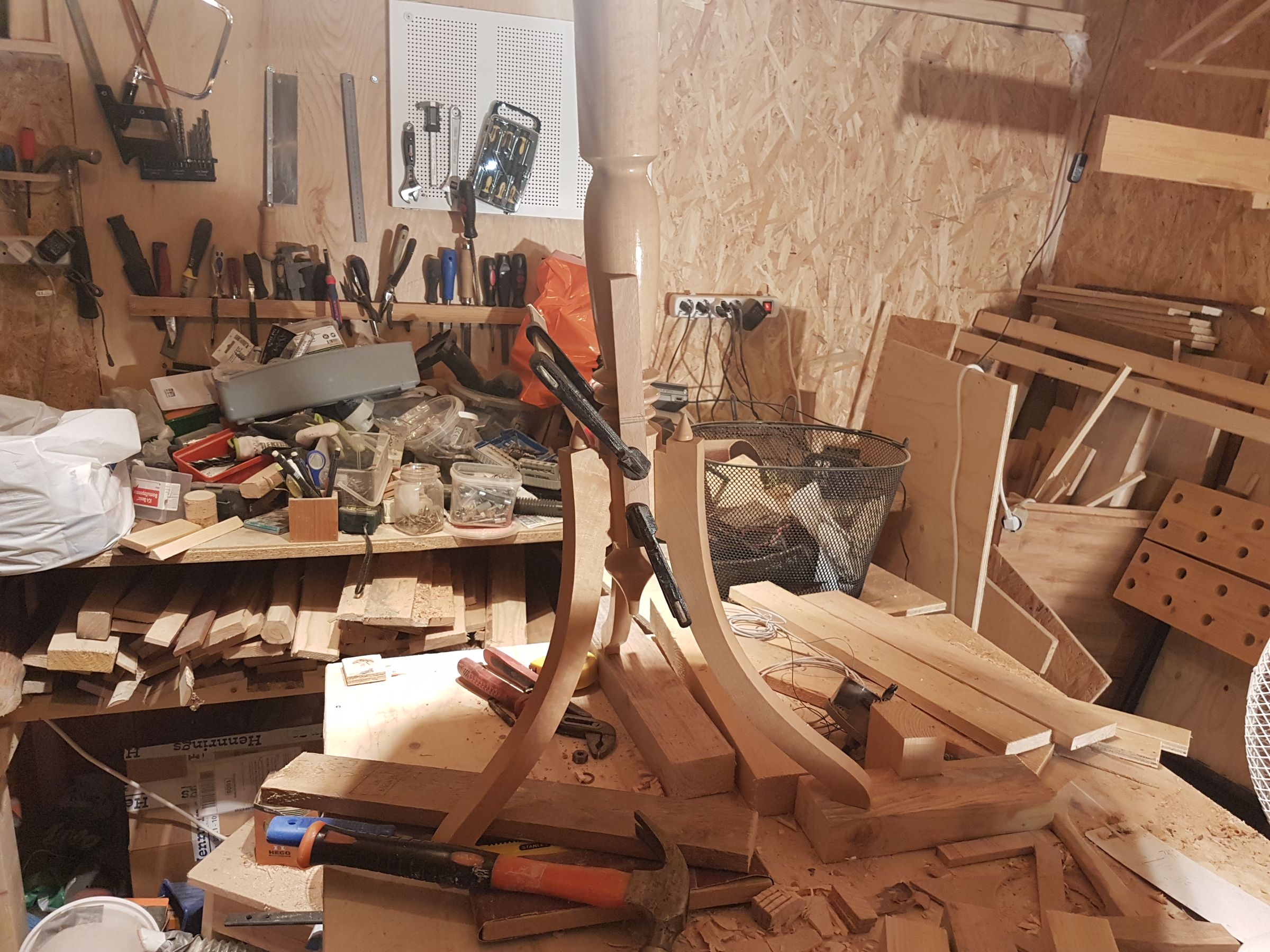 Fixing a Broken Table Leg : 5 Steps (with Pictures) - Instructables