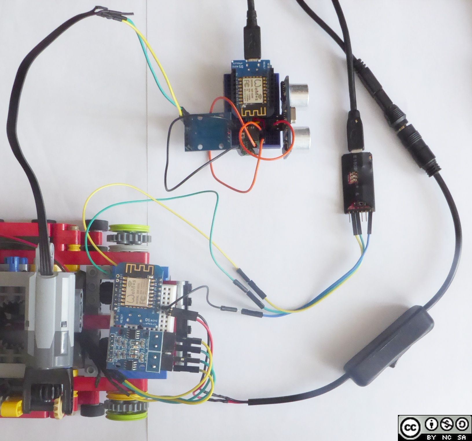 Controlling LEGO Tank by ESP8266 With Scratch or RoboRemo : 8 Steps (with Pictures) - Instructables