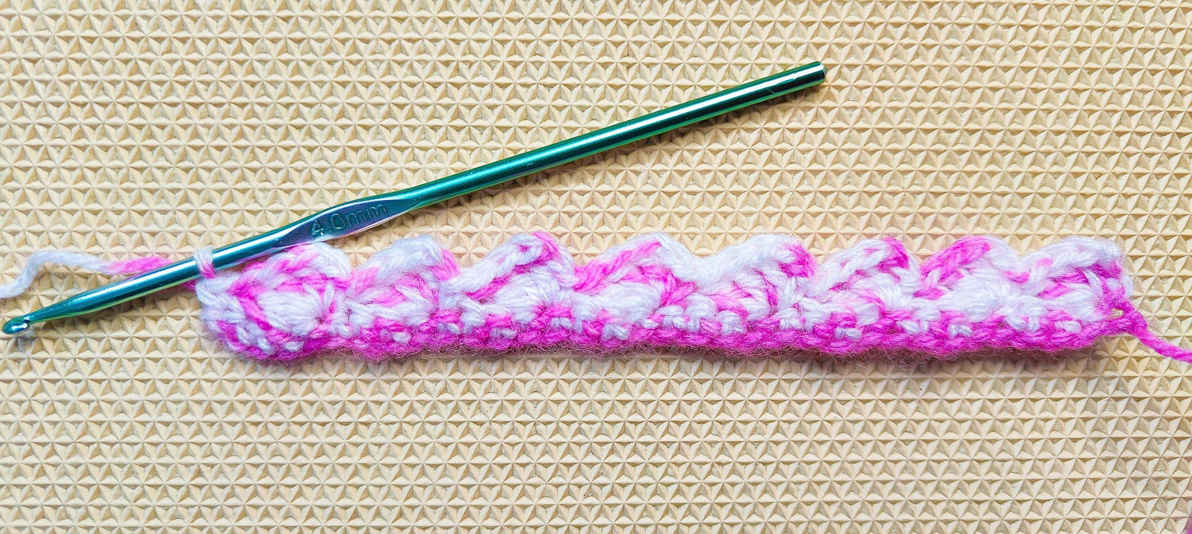 Easiest One Row Repeat Crochet Scarf Pattern : 6 Steps (with Pictures ...