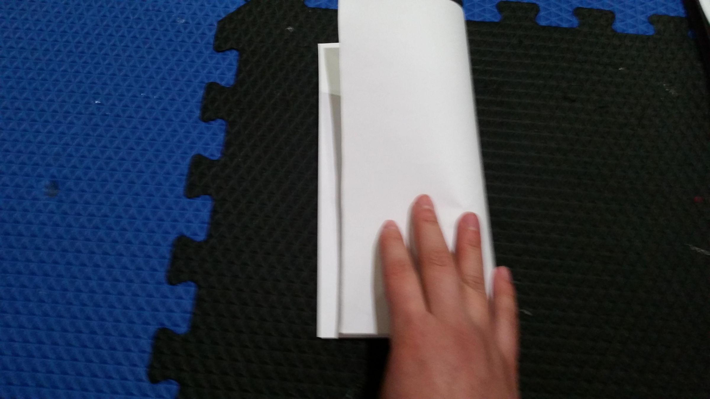 How to Make a Paper Worm Slinky : 5 Steps - Instructables