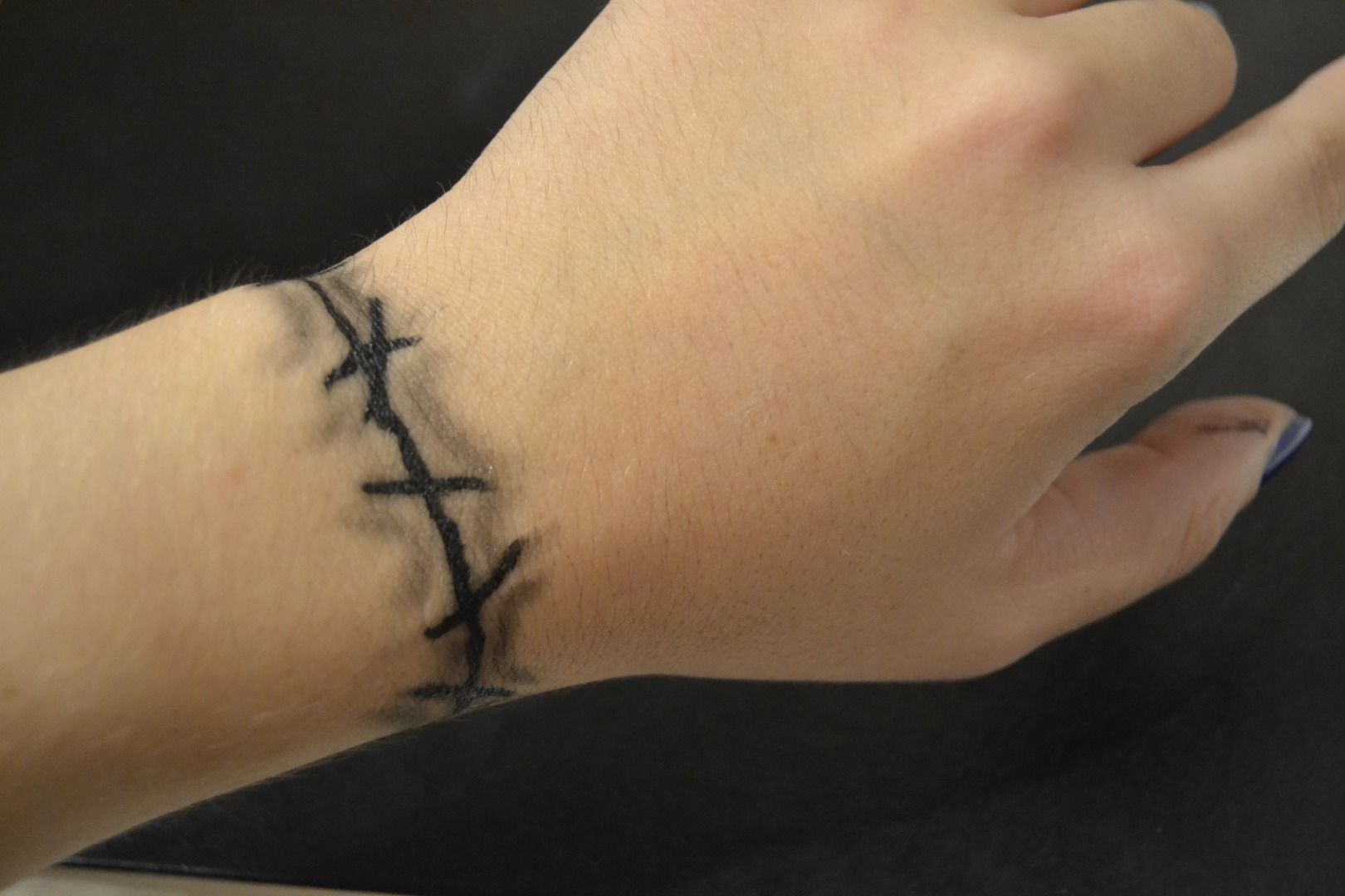 Fake Make Up Stitches : 9 Steps (with Pictures) - Instructables