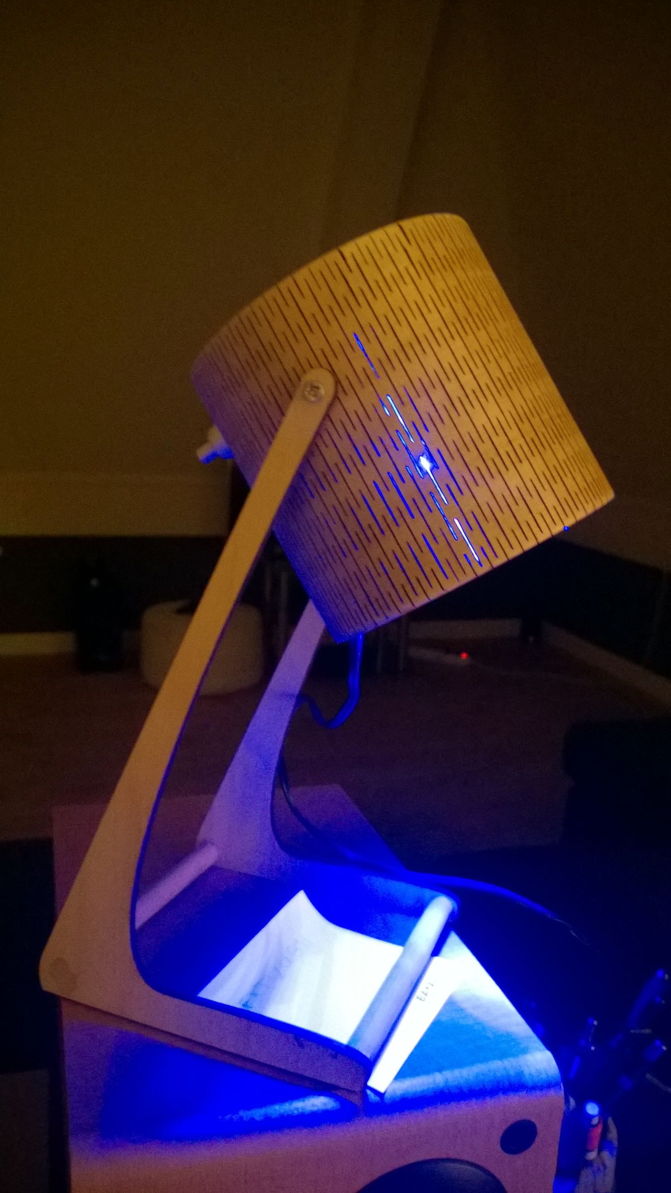 Smart Table Lamp : 5 Steps - Instructables