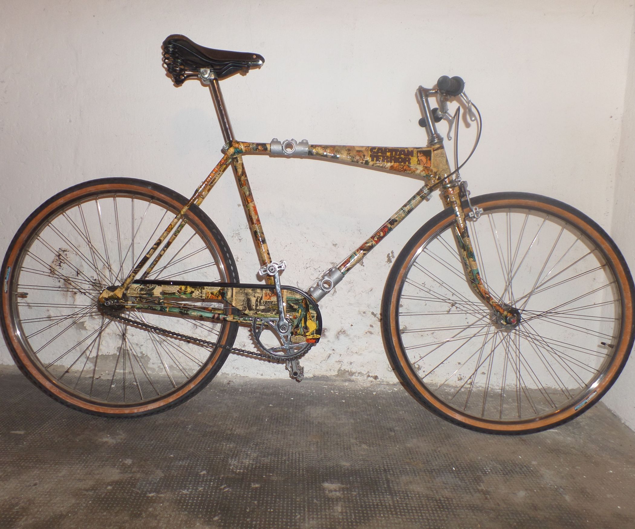 Cover a Bike Frame With Comics (or Other Paper) : 4 Steps (with ...