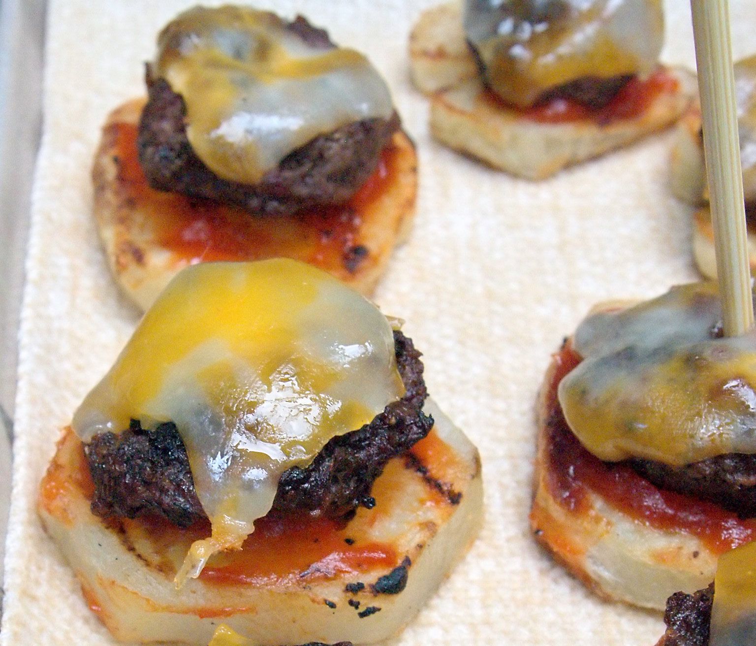 Burger Bites With Real Potato Slice Buns (with Pictures) - Instructables