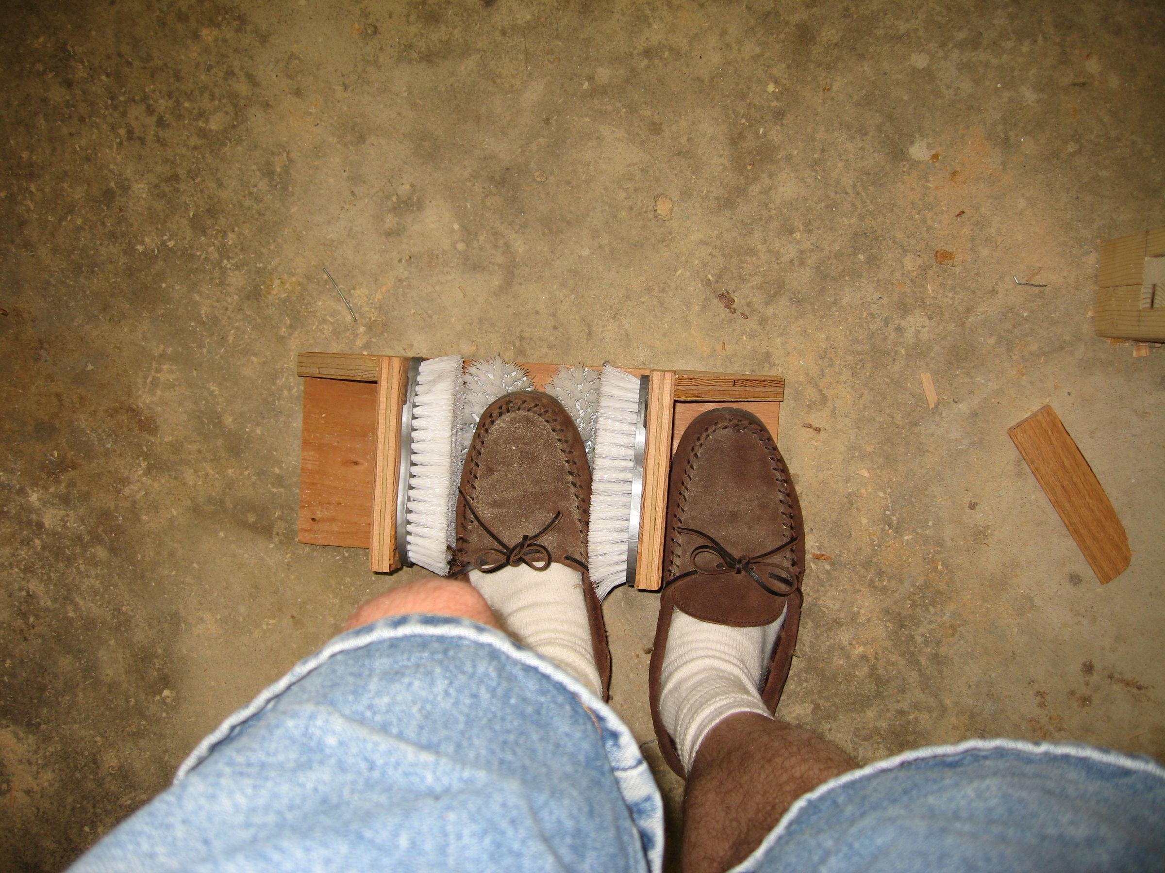 Homemade Boot Brush : 10 Steps (with Pictures) - Instructables