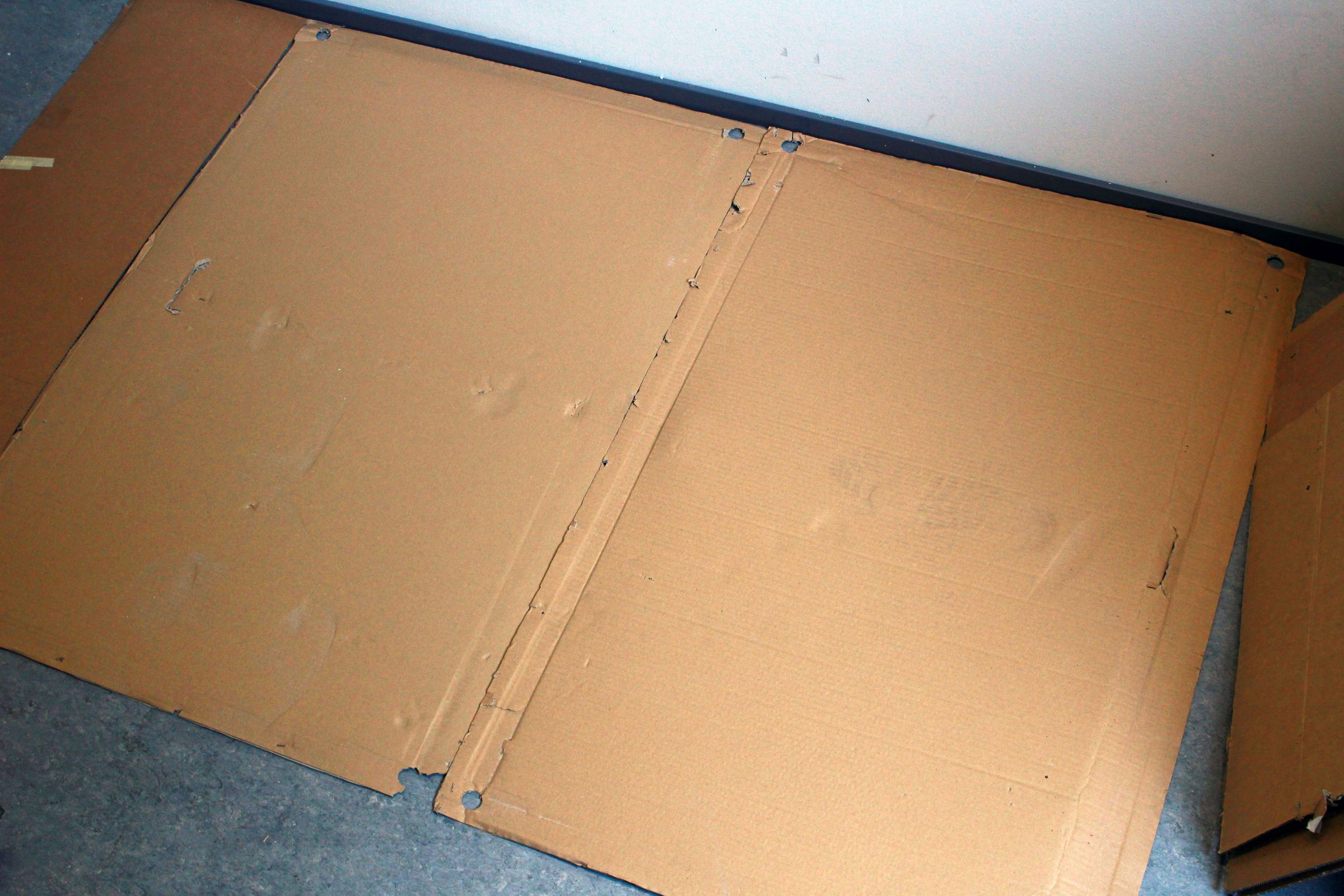 Cardboard Couch : 10 Steps (with Pictures) - Instructables