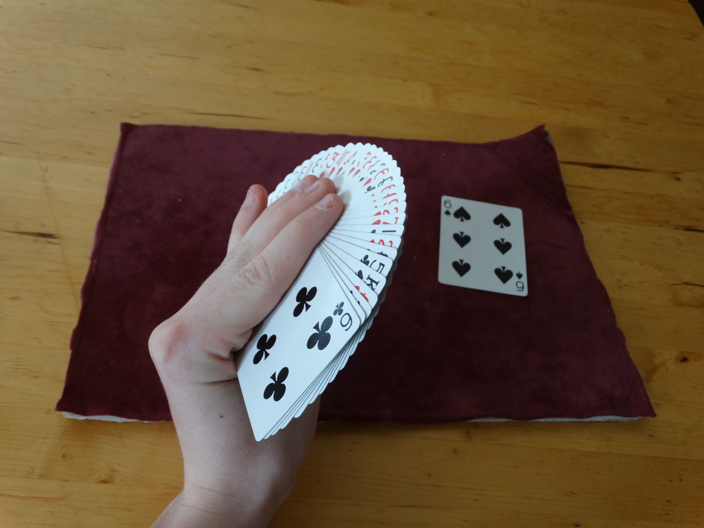 How to Do Awesome 2 Person Card Trick : 5 Steps - Instructables