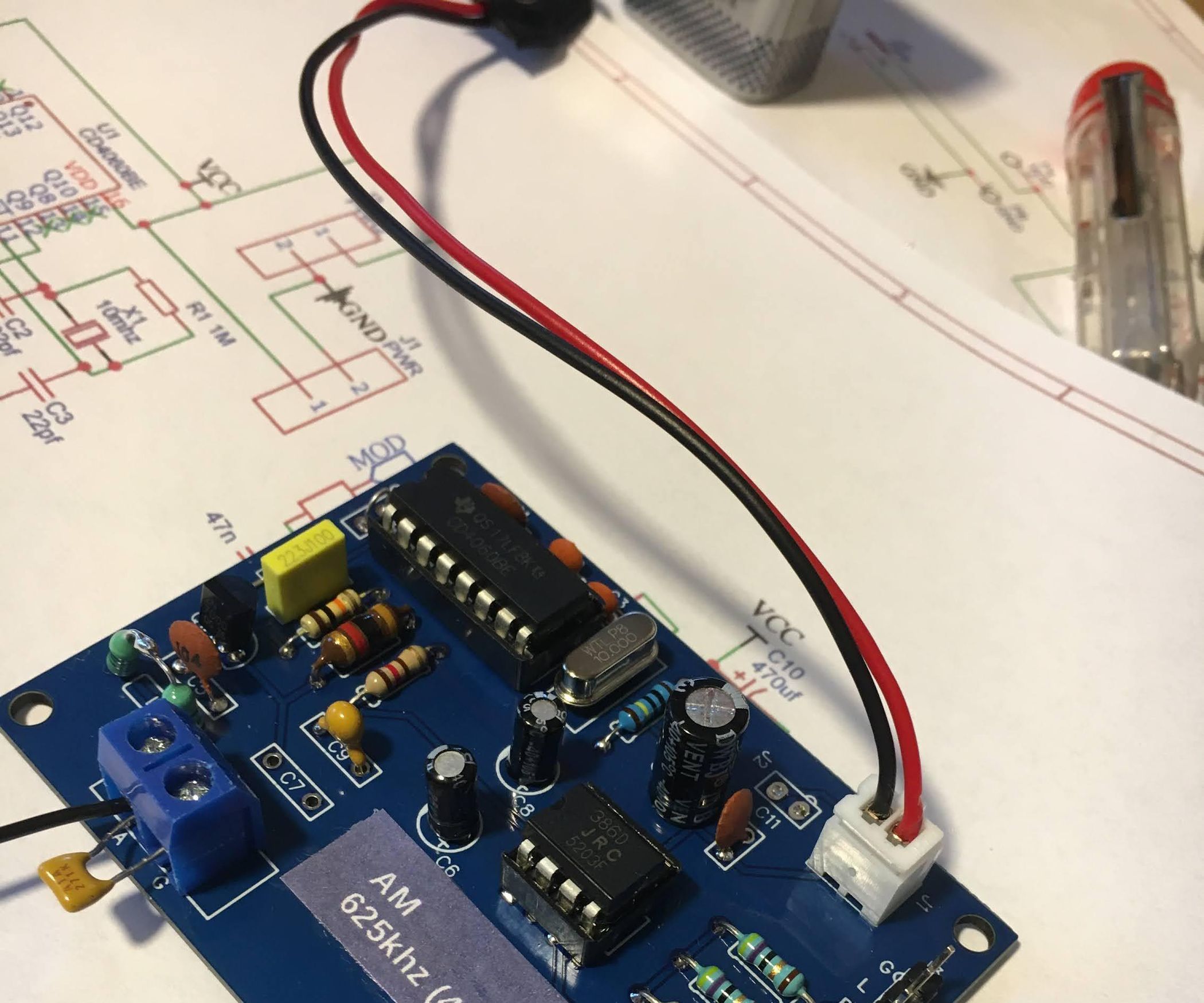 AM Radio Modulator / Short Range Transmitter V2 : 6 Steps - Instructables