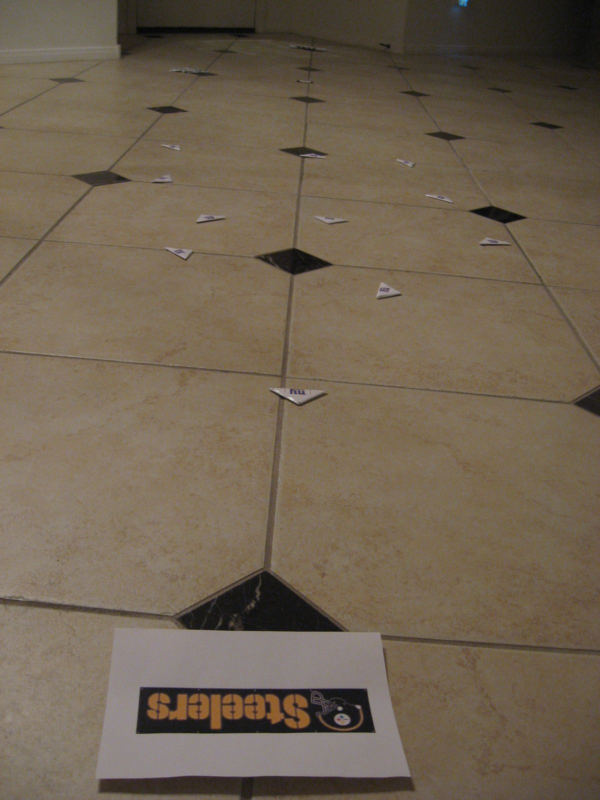 The Absolute Best Way to Play Paper Football : 10 Steps - Instructables