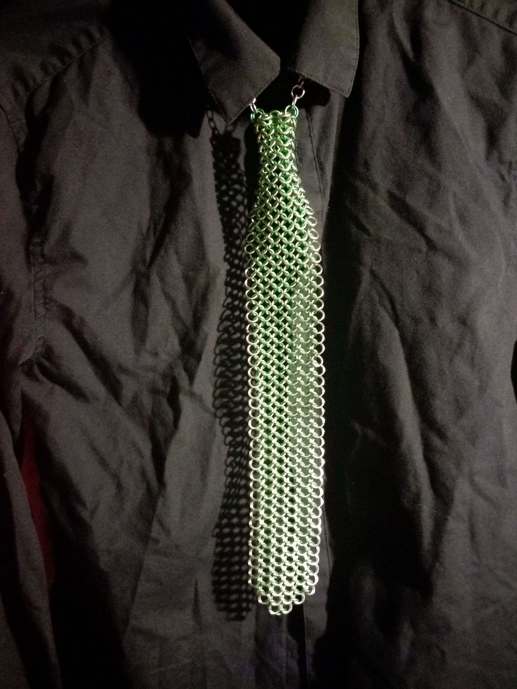How to Make a Chainmail Tie : 7 Steps (with Pictures) - Instructables