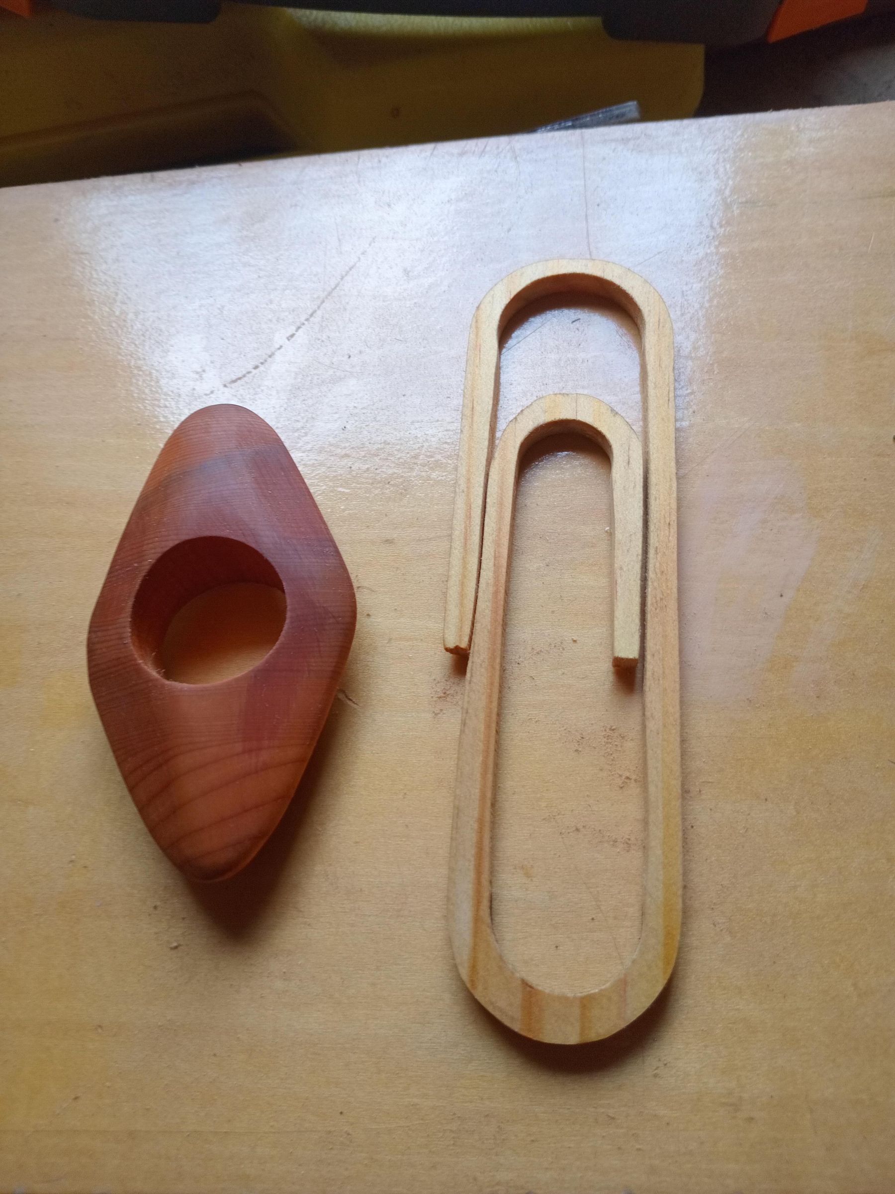 Reading Aids, Bookmark and Wooden Page Hold Open Gadget : 11 Steps ...