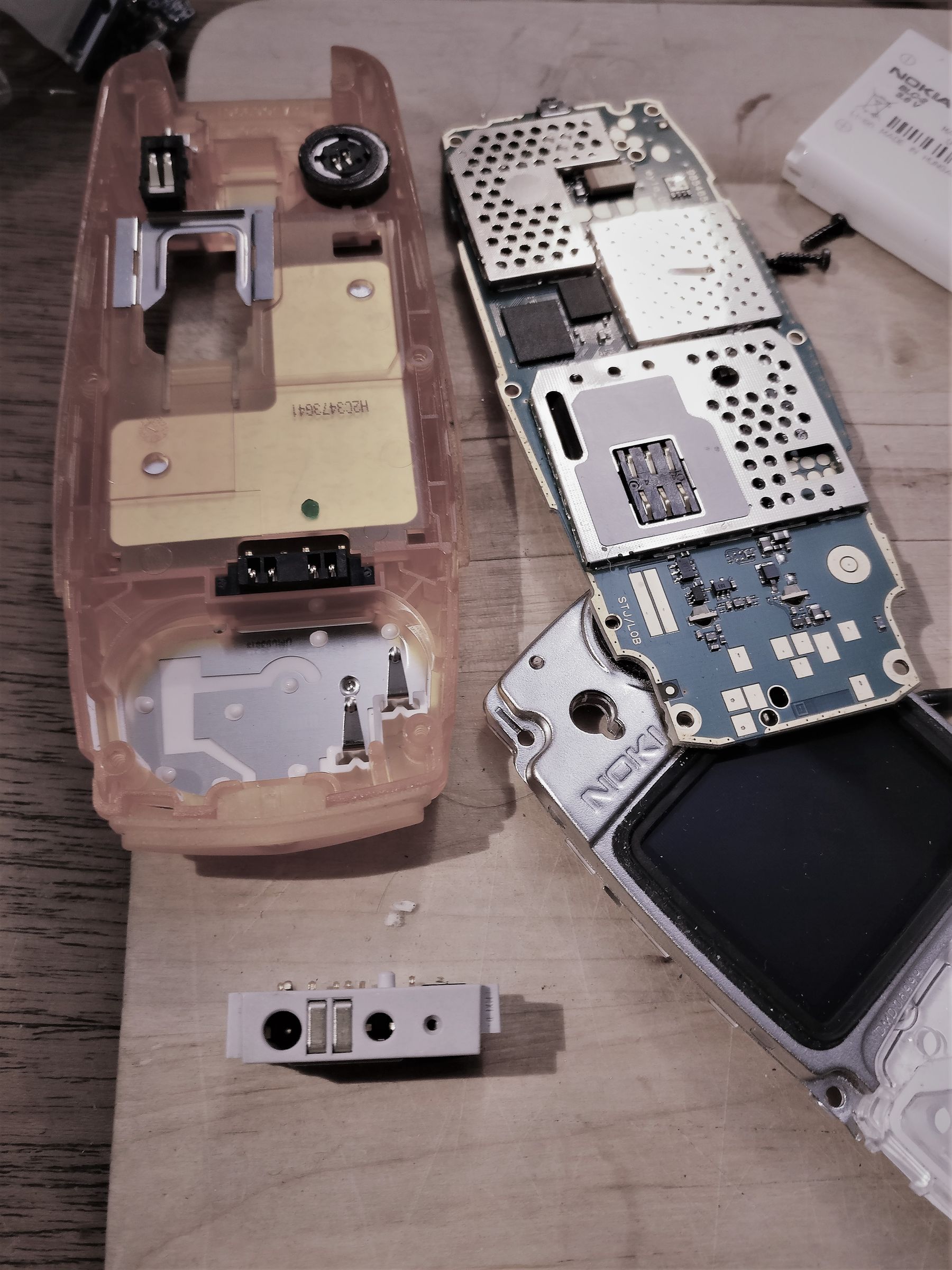 Mini LED Lamp With Movement- (PIR) and Lightssensor (LDR) : 8 Steps ...