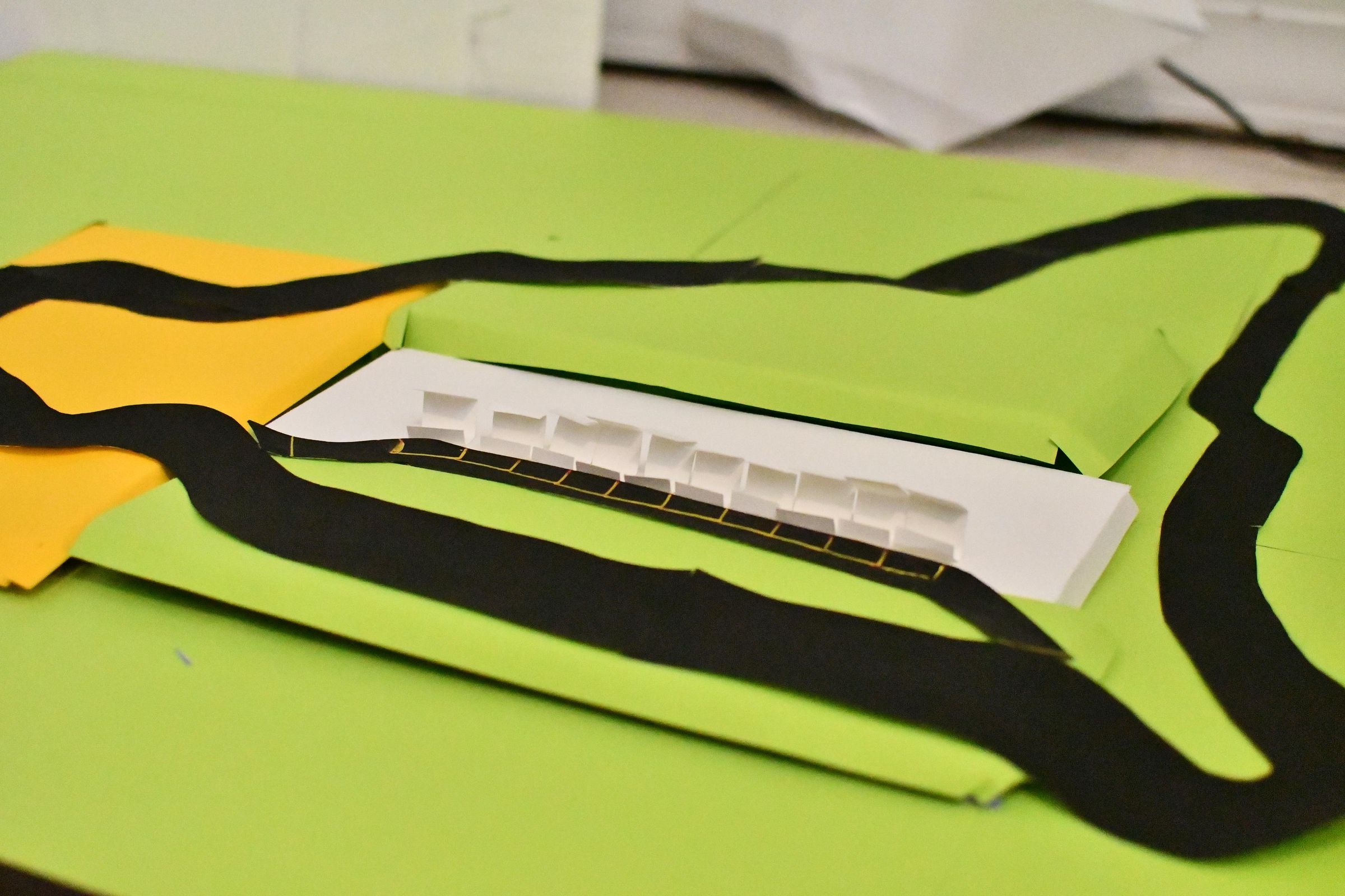 Paper Dragon Trail Racetrack : 9 Steps - Instructables