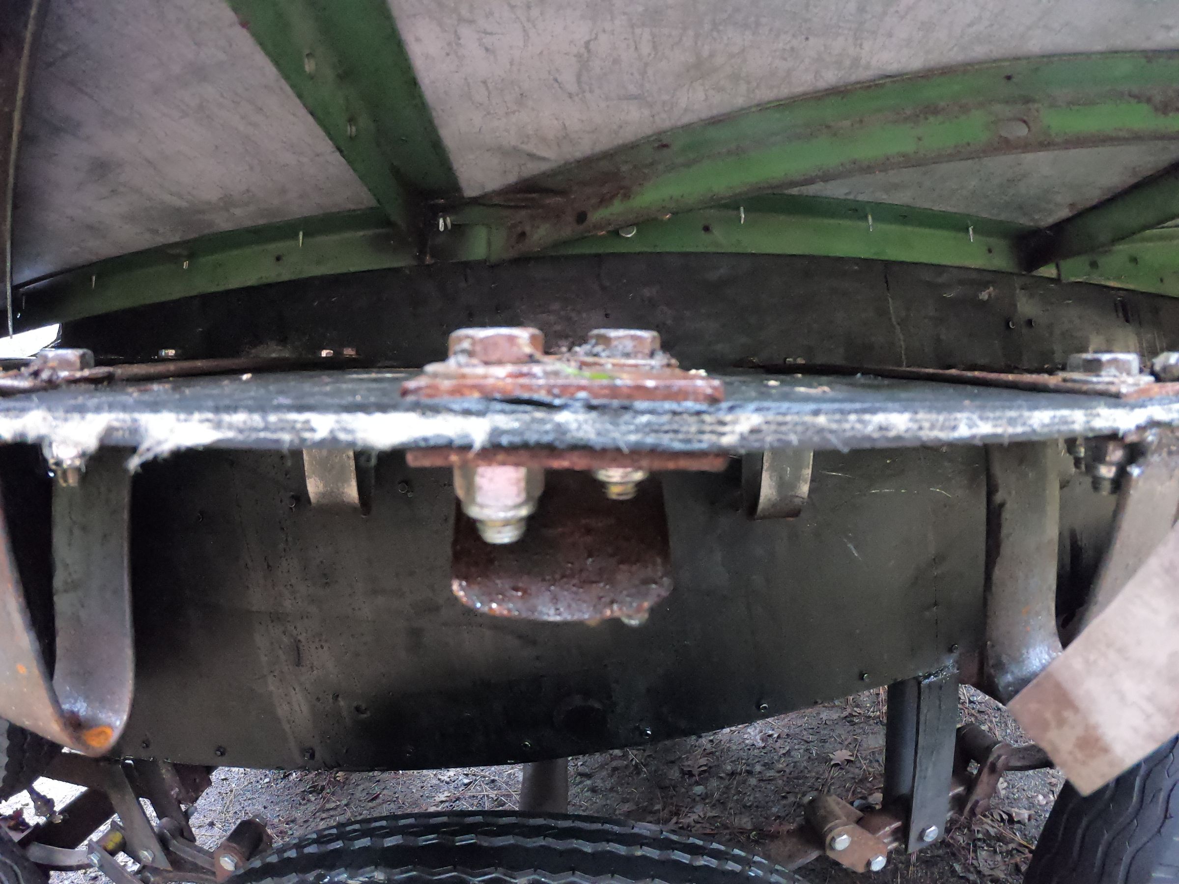 How to Build a Full-sized All-Terrain Tracked Vehicle From Junk (the ...