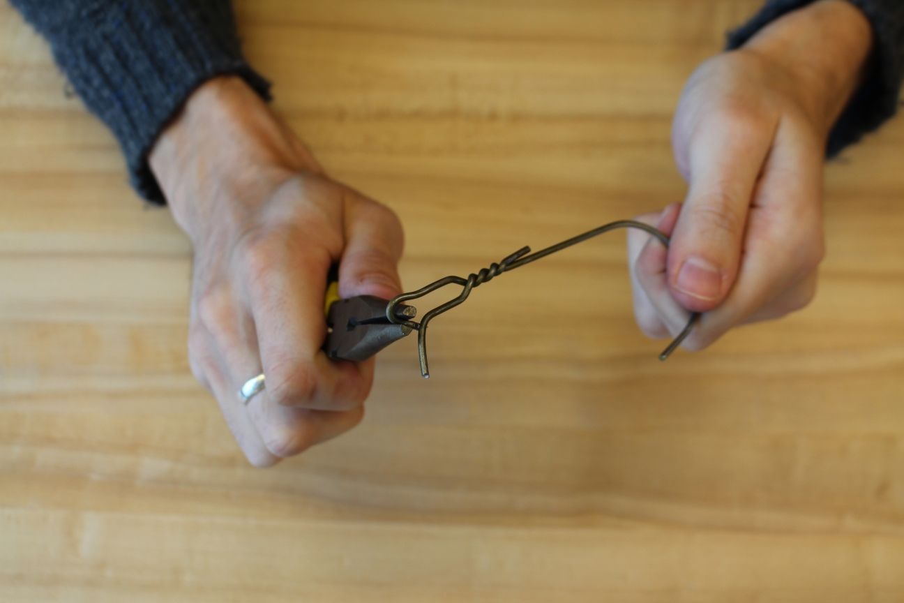 Make a MakeyMakey Wire Maze : 6 Steps (with Pictures) - Instructables