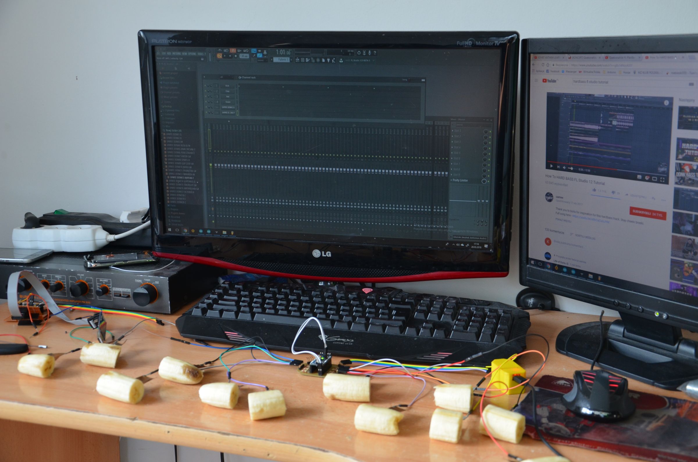 Music Fruits (capacitive Sensors and Arduino Multidrop Network) : 5 ...