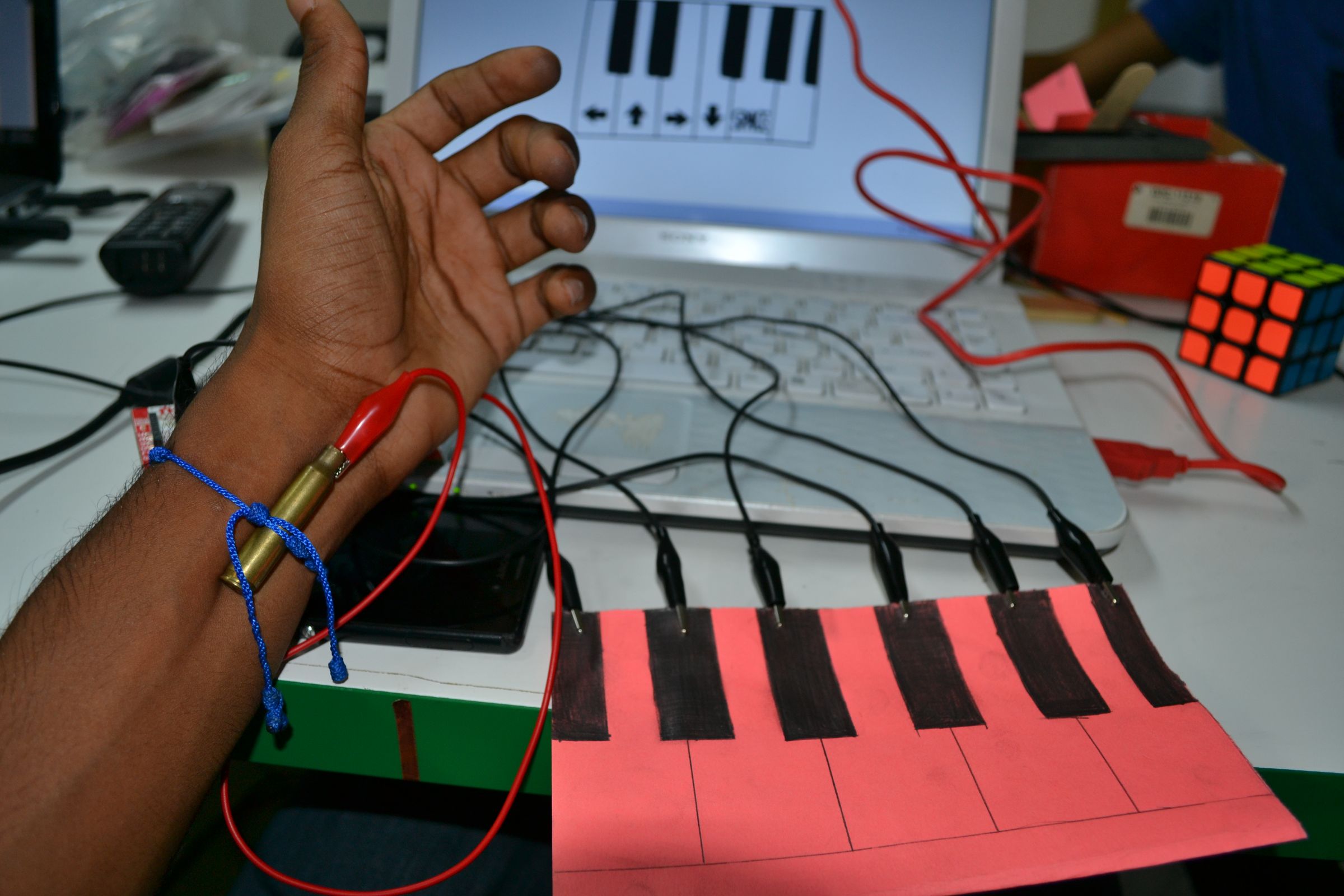 Como Hacer Un Piano Con Makey Makey : 5 Steps (with Pictures ...