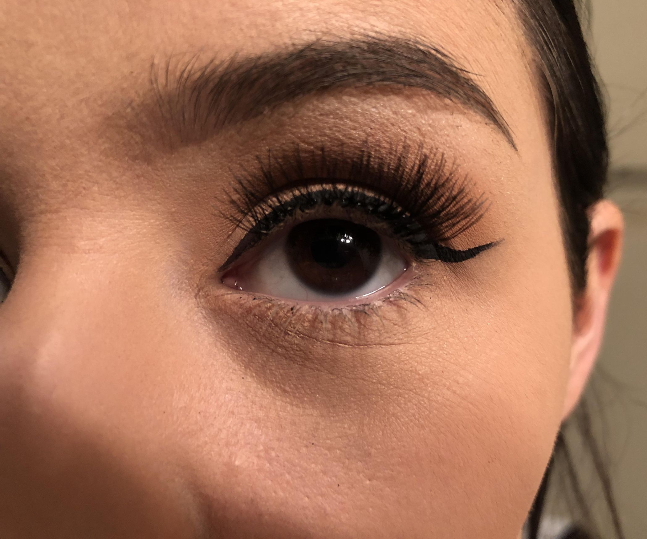 How to Apply TRIO False Lashes : 6 Steps - Instructables