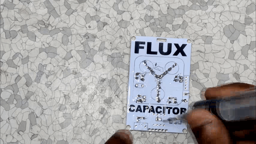 Animation Du Condensateur De Flux