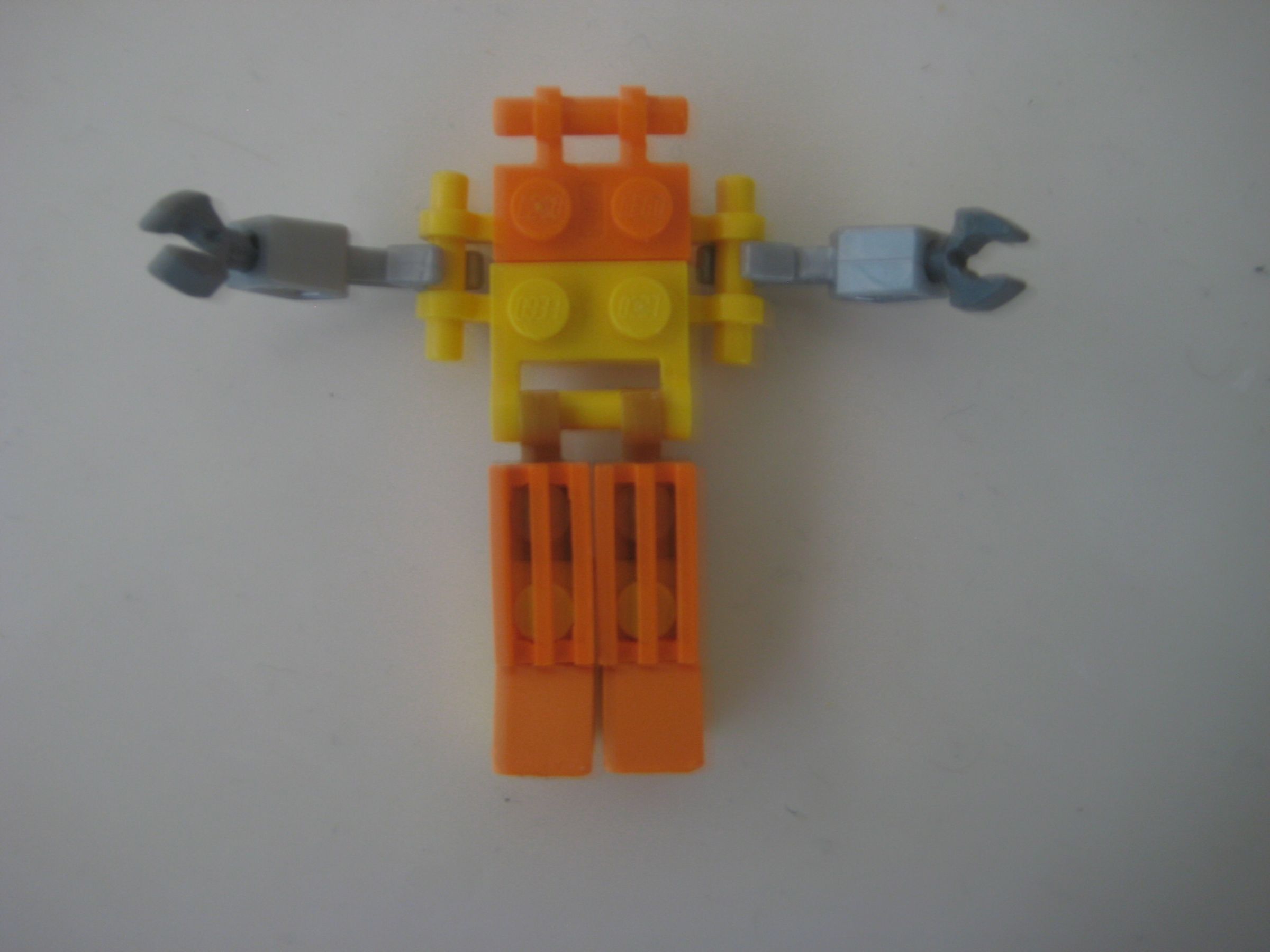 How to Make an Easy Lego Robot : 4 Steps - Instructables