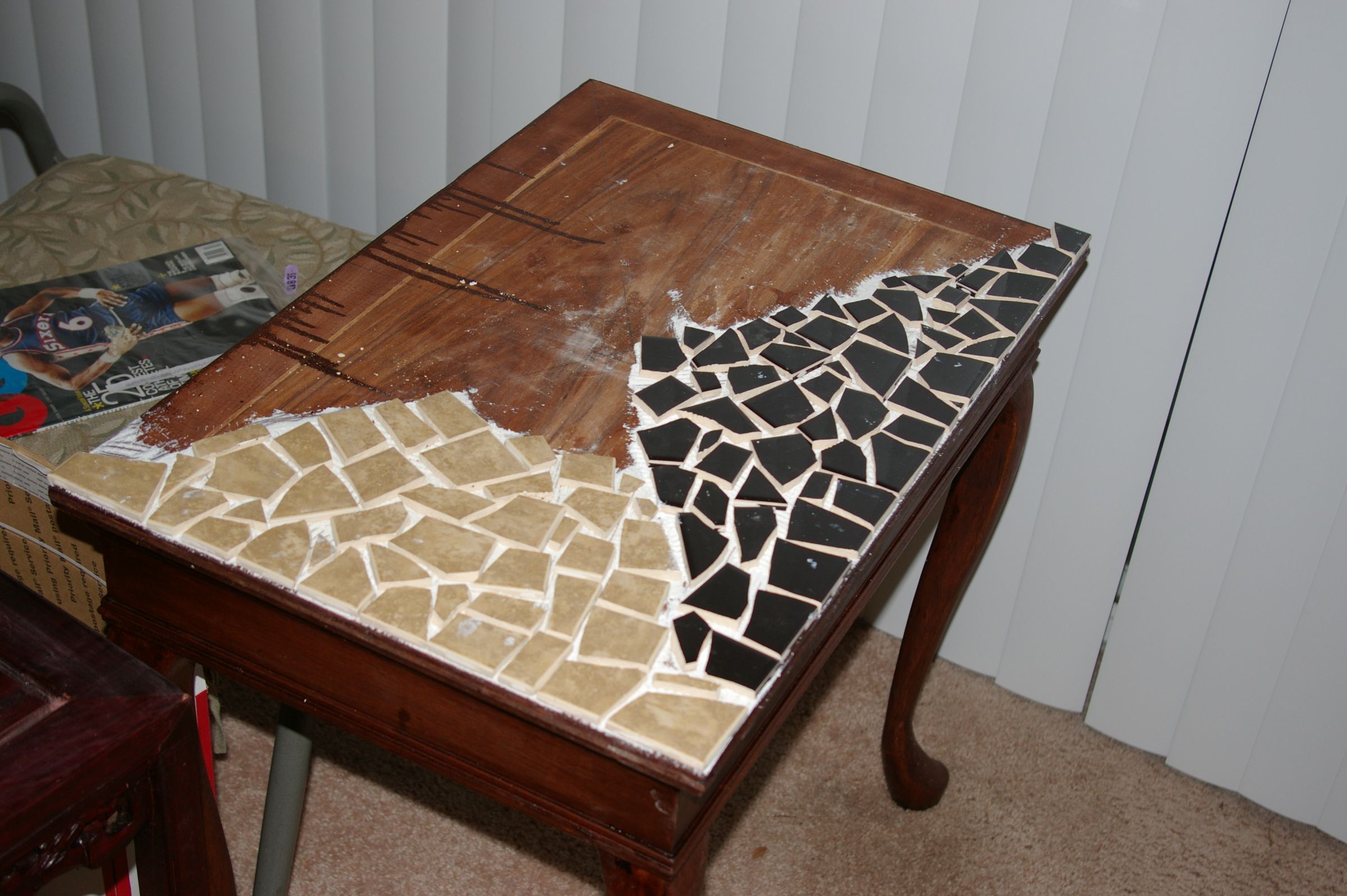 Broken Tile Table : 3 Steps - Instructables