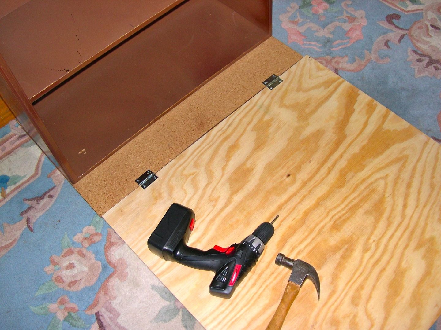 Folding Sewing Table Extension : 4 Steps (with Pictures) - Instructables
