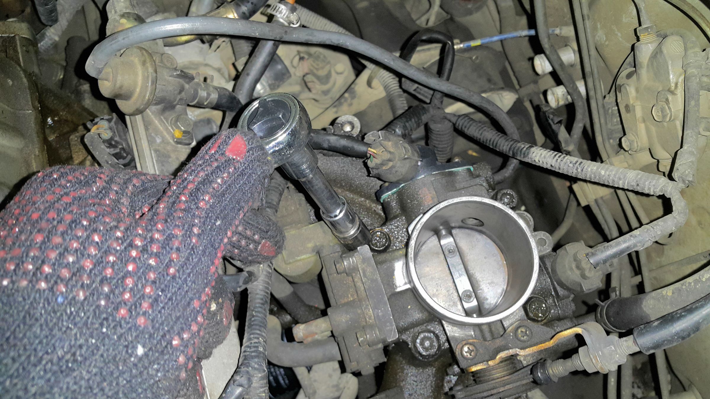 Replacing of the Map Sensor on My Honda Civic 1999 D15B. : 4 Steps ...