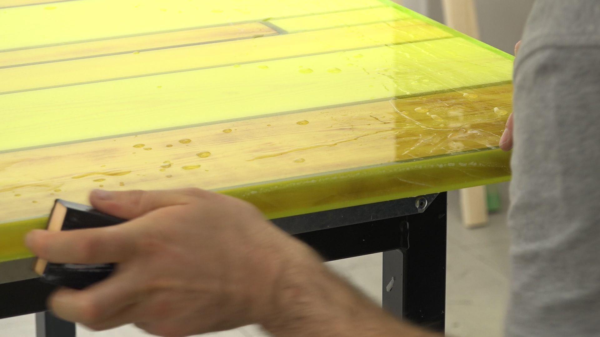 DIY RESIN PLANK TABLE - How to Make Your Own Using GlassCast® 3 Clear ...