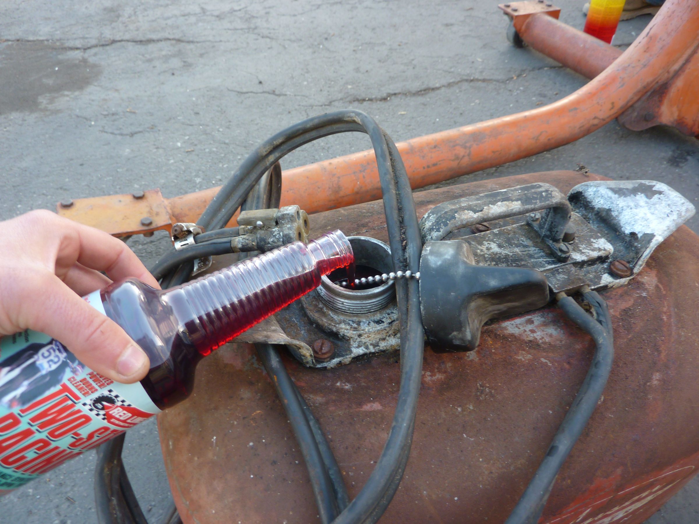 How to Test and Outboard Motor on Land (with Pictures) - Instructables