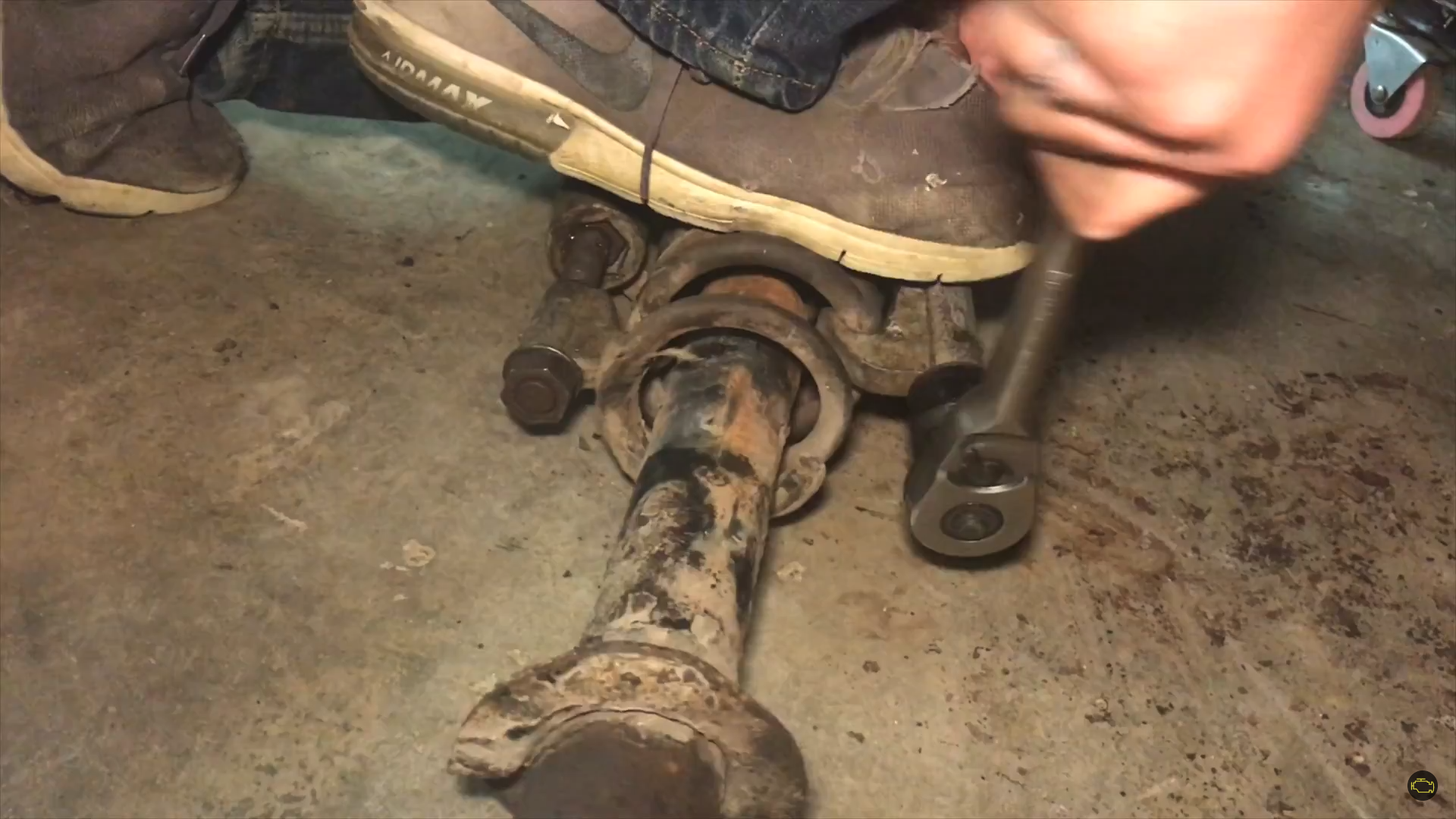 Replace Coil Springs (the LOW-COST Way) : 5 Steps - Instructables