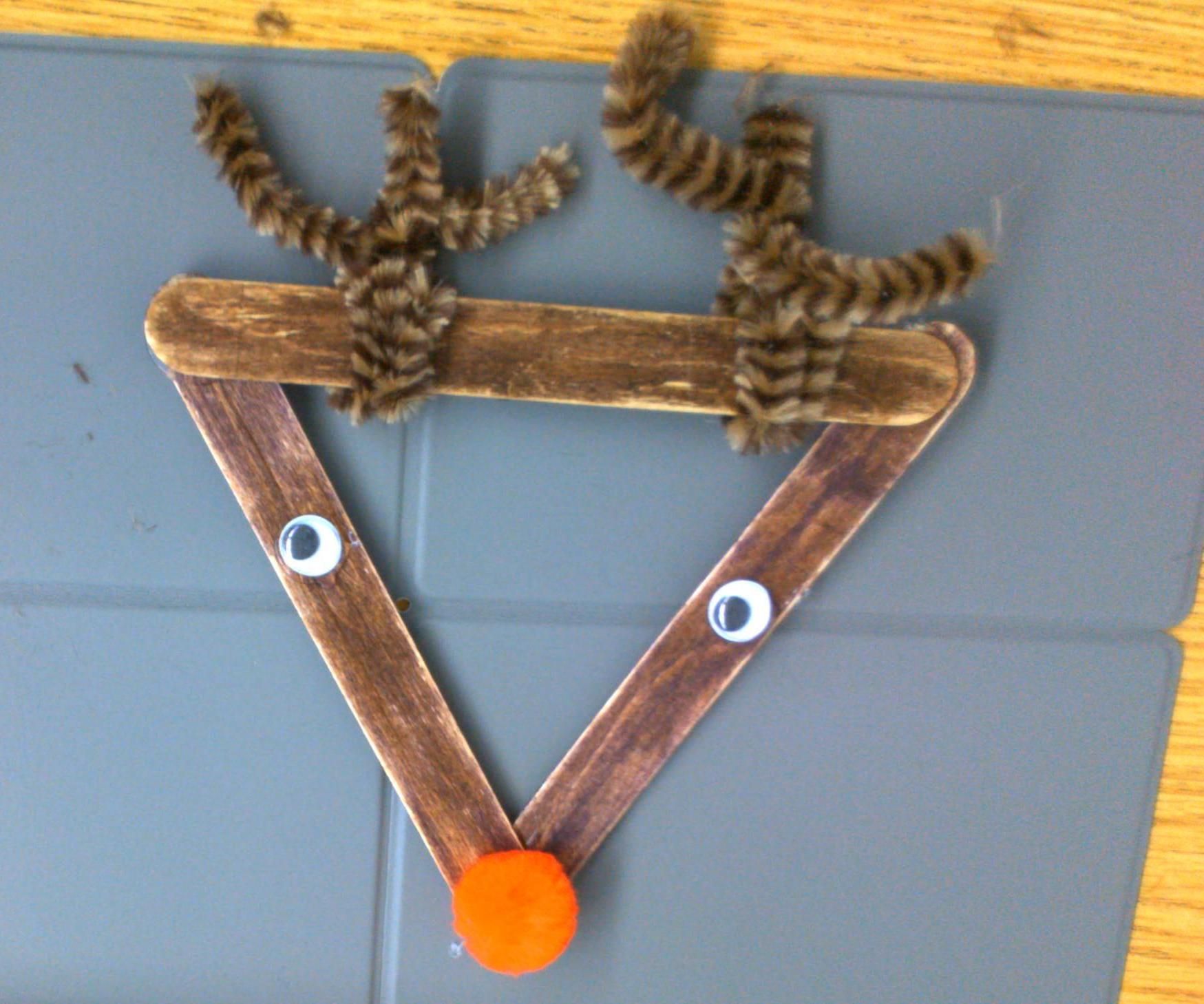 Popsicle Stick Reindeer Ordainment : 6 Steps - Instructables