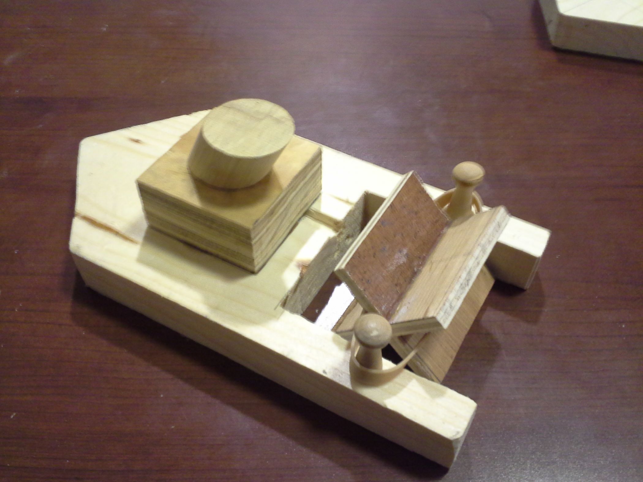 Wooden Paddle Wheel Boat Assembly : 5 Steps - Instructables