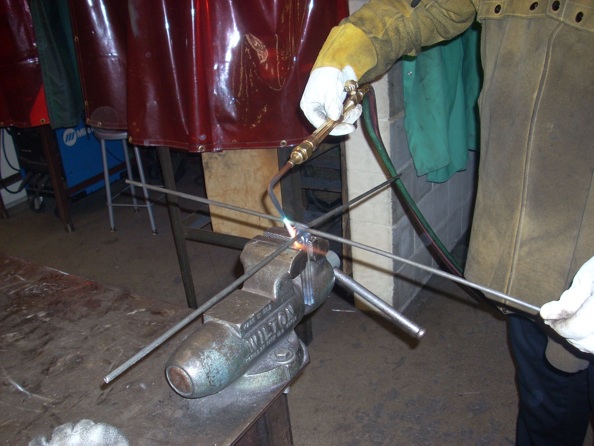 Tied and Forged Fire Poker : 11 Steps (with Pictures) - Instructables