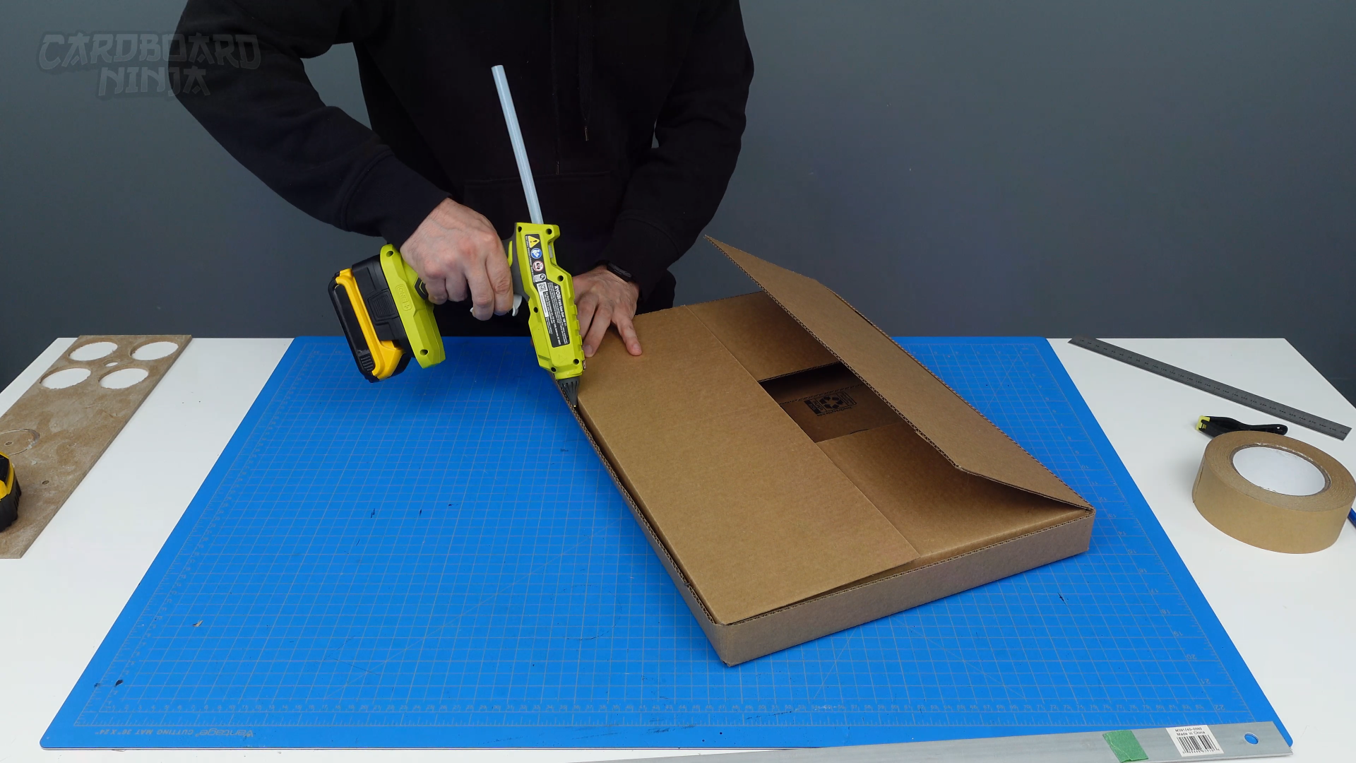 Modern Cardboard Pet House for Cats 🐱 : 11 Steps (with Pictures ...