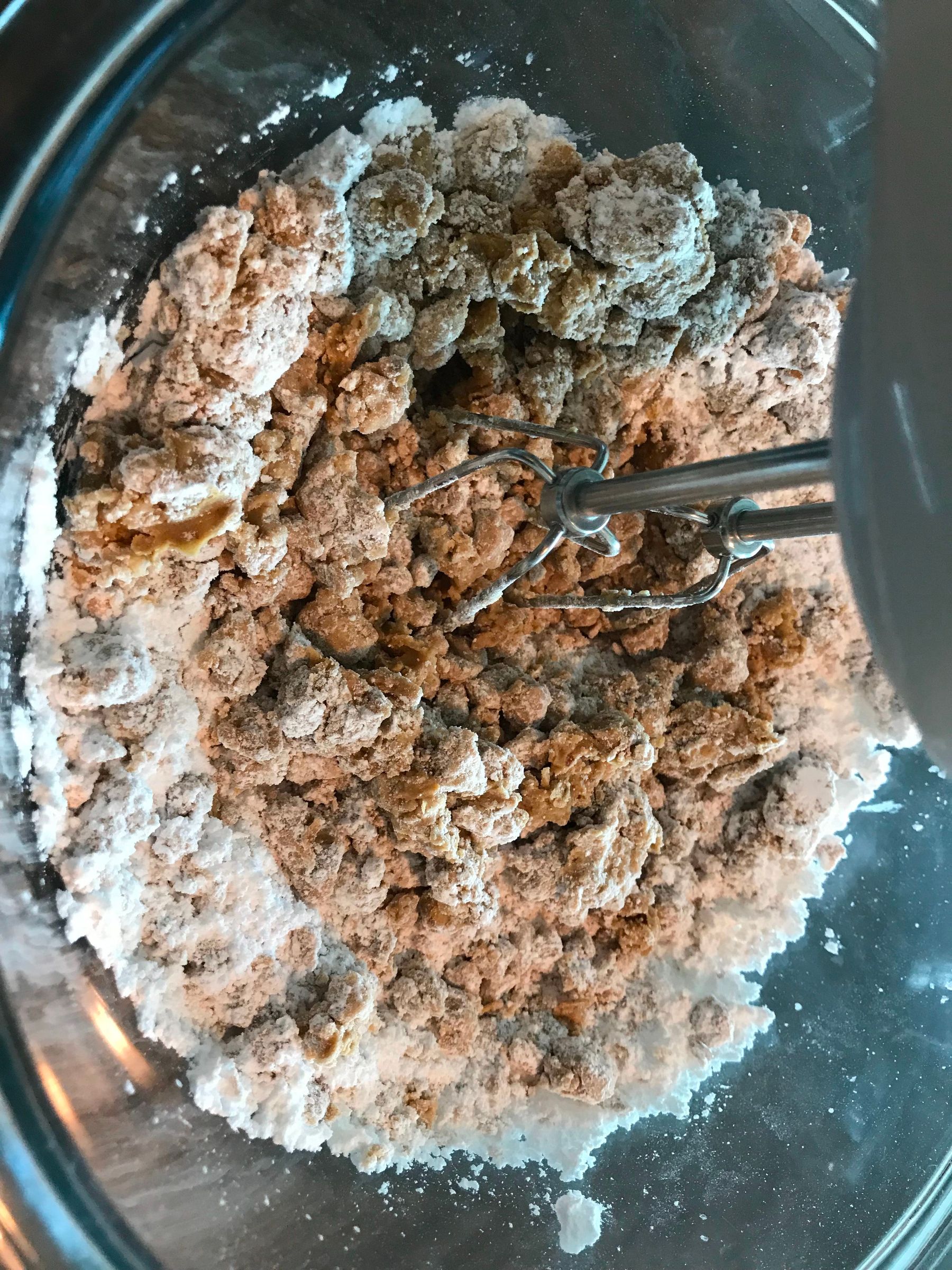 * Scrumptious Peanut Putter Pie : 10 Steps (with Pictures) - Instructables