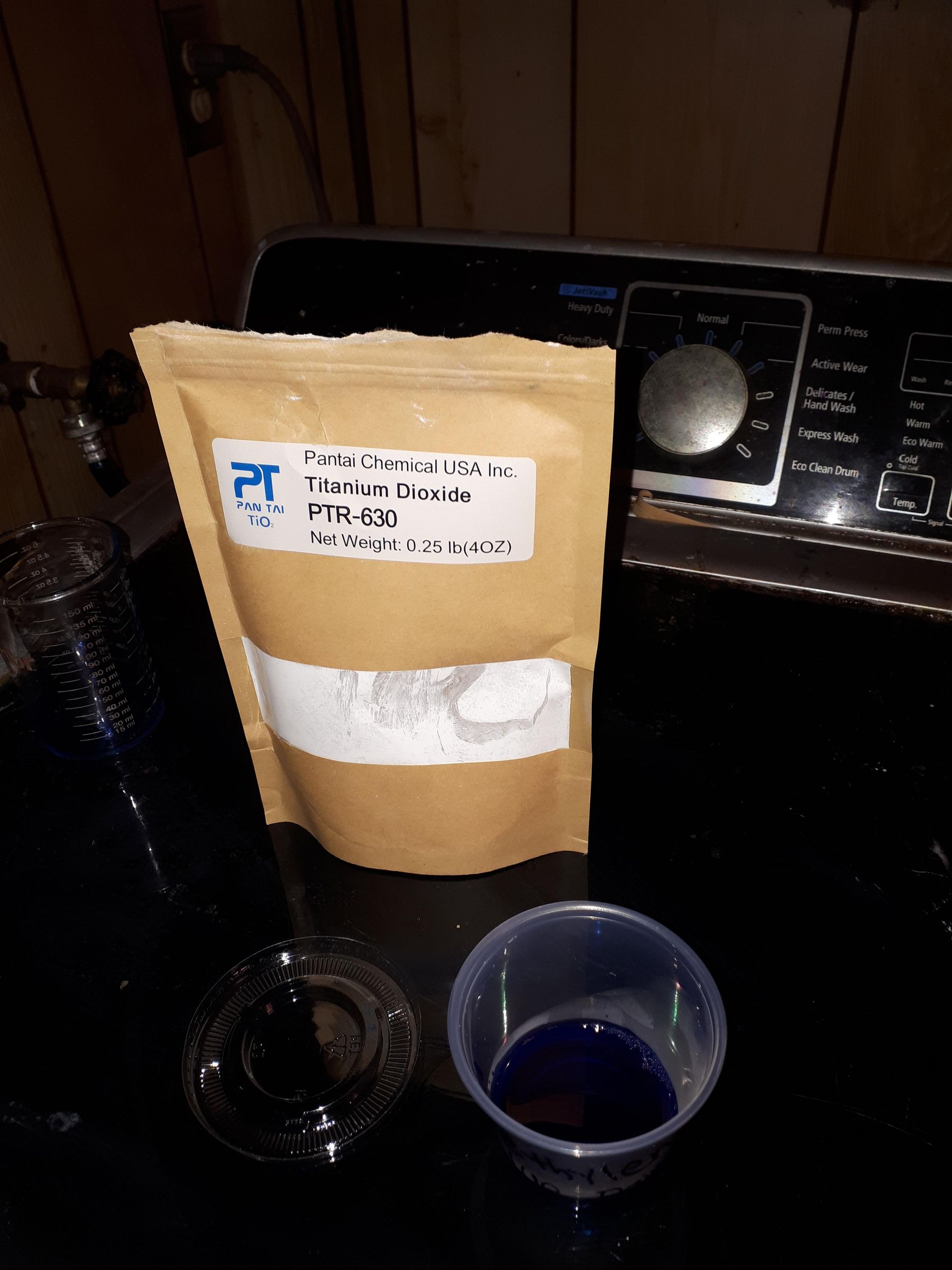 Making Paint Mixtures With Titanium Dioxide for Art. : 6 Steps (with ...