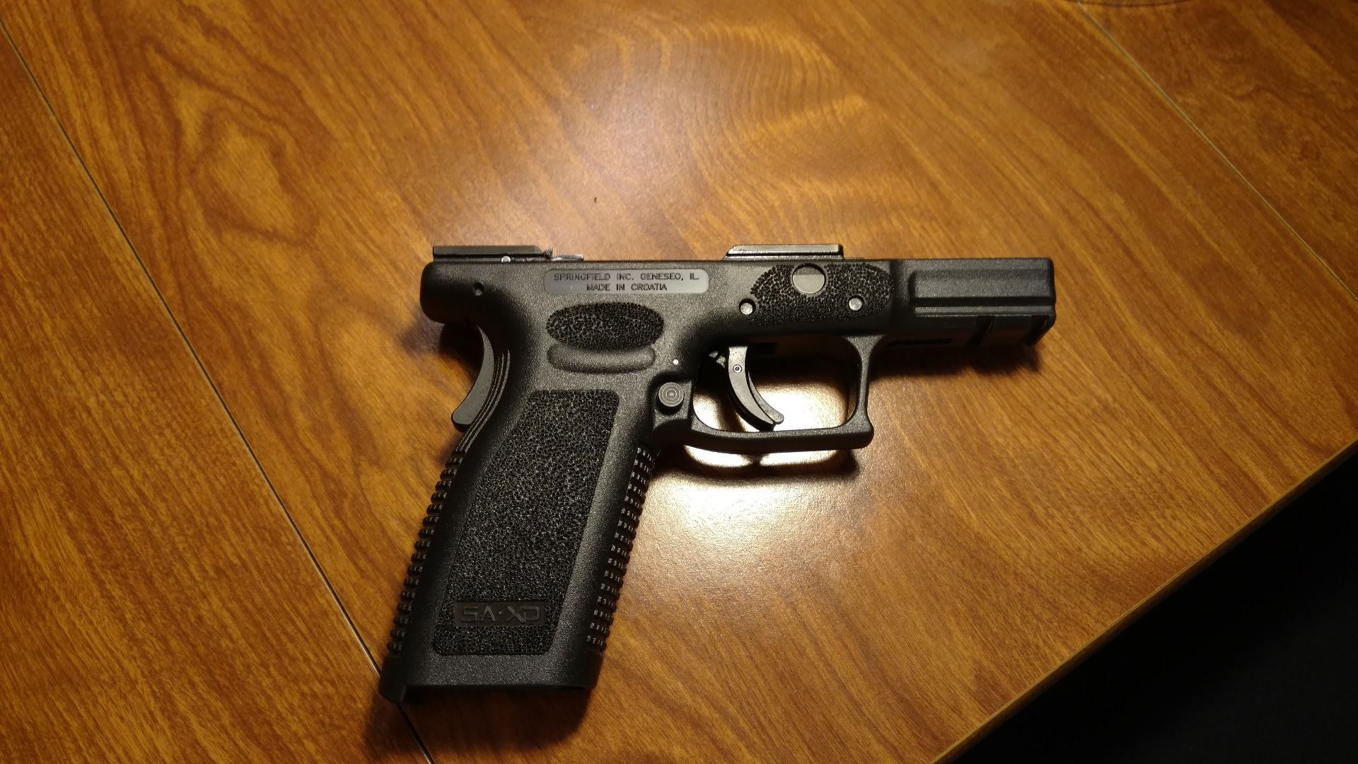 Add Stippling to Polymer Handgun : 5 Steps - Instructables