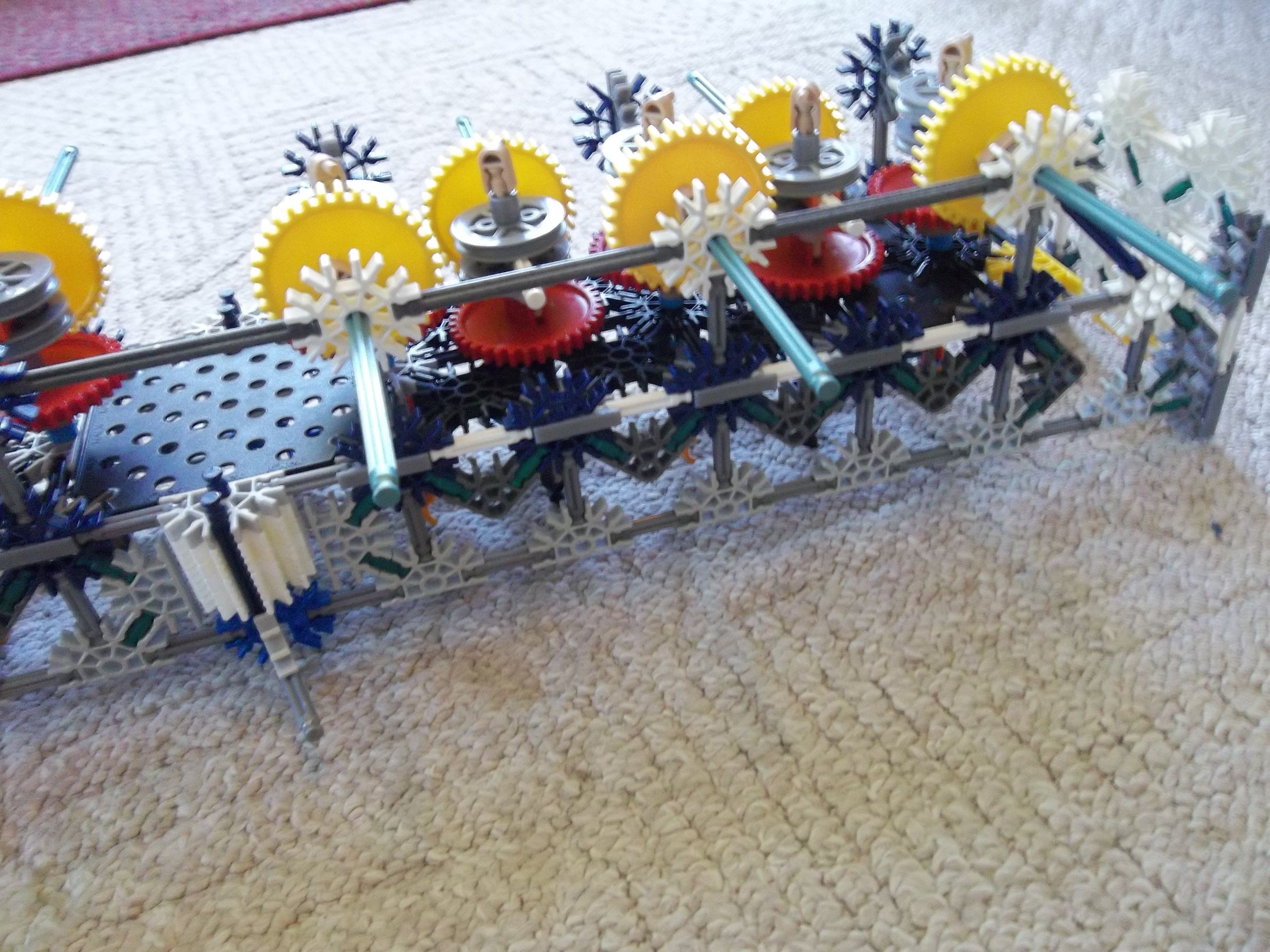 K'nex Foos Hockey Table : 35 Steps - Instructables