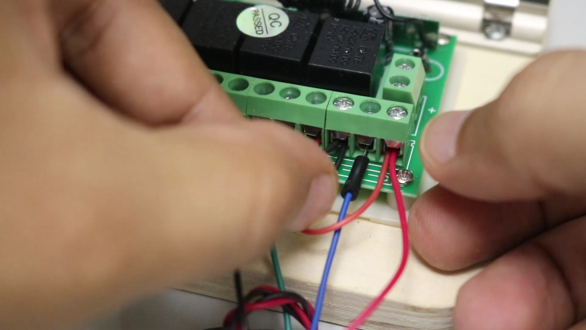 Remote Control Lock : 12 Steps (with Pictures) - Instructables