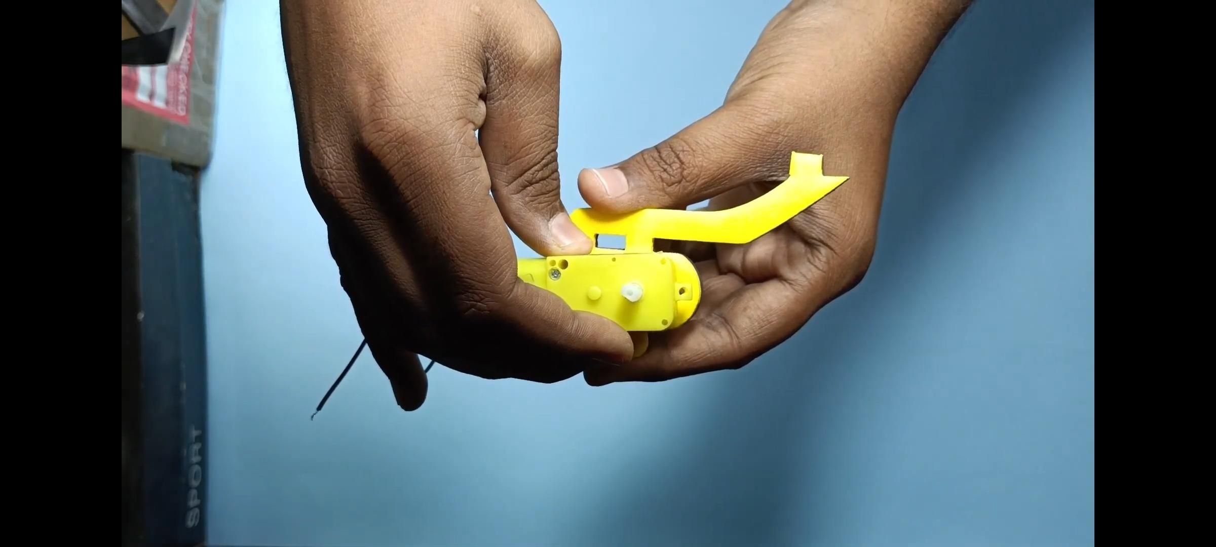 How to Make a TV Remote Control Robot Car : 7 Steps - Instructables