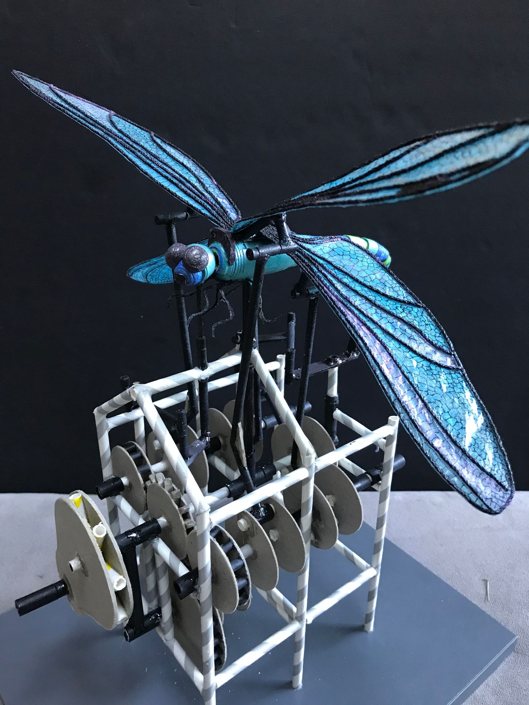 Paper Animatronic Dragonfly : 11 Steps (with Pictures) - Instructables