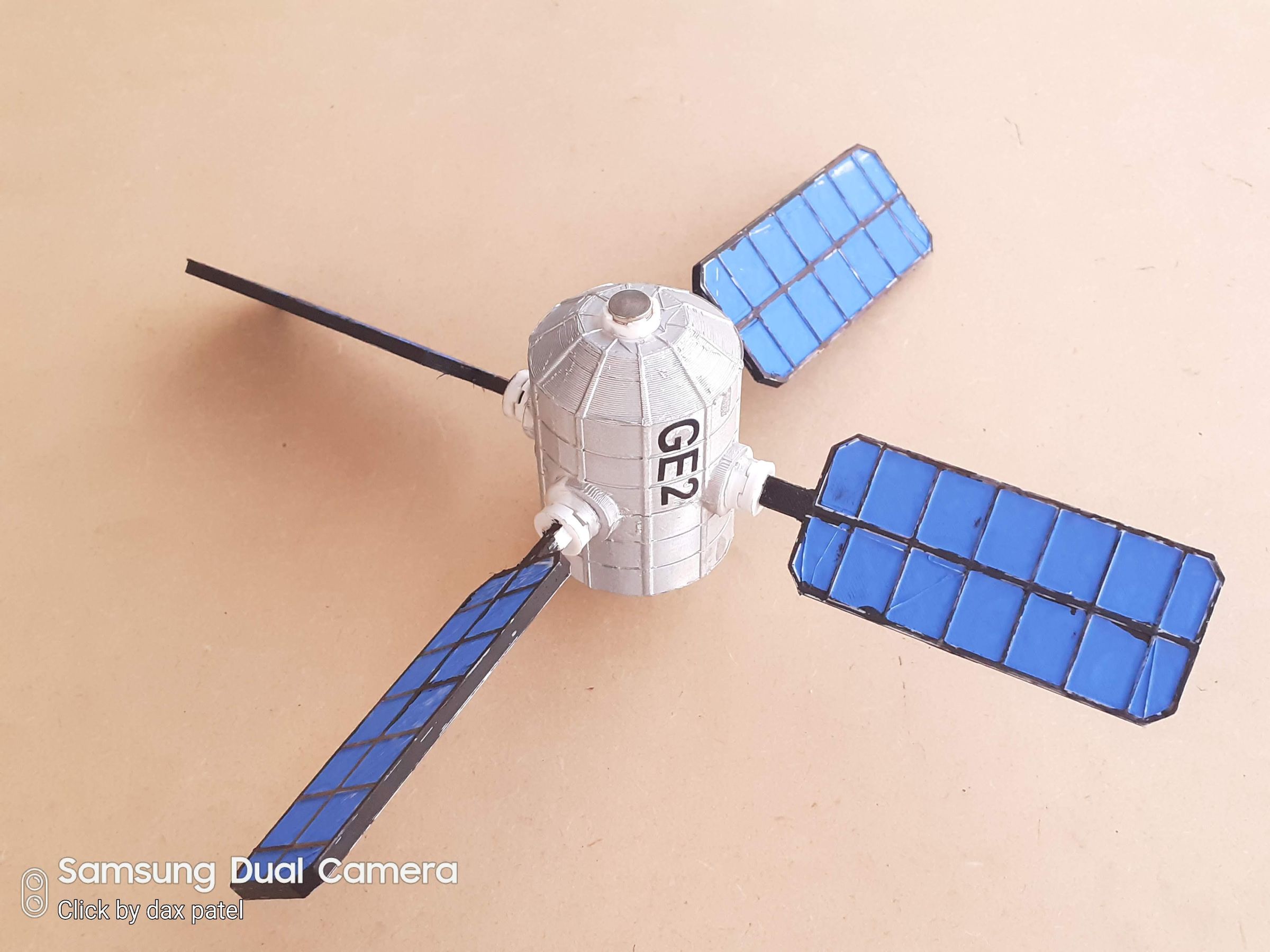 GALACTIC EXPLORER - Design & Make Your Own Spaceship Prototype : 24 ...