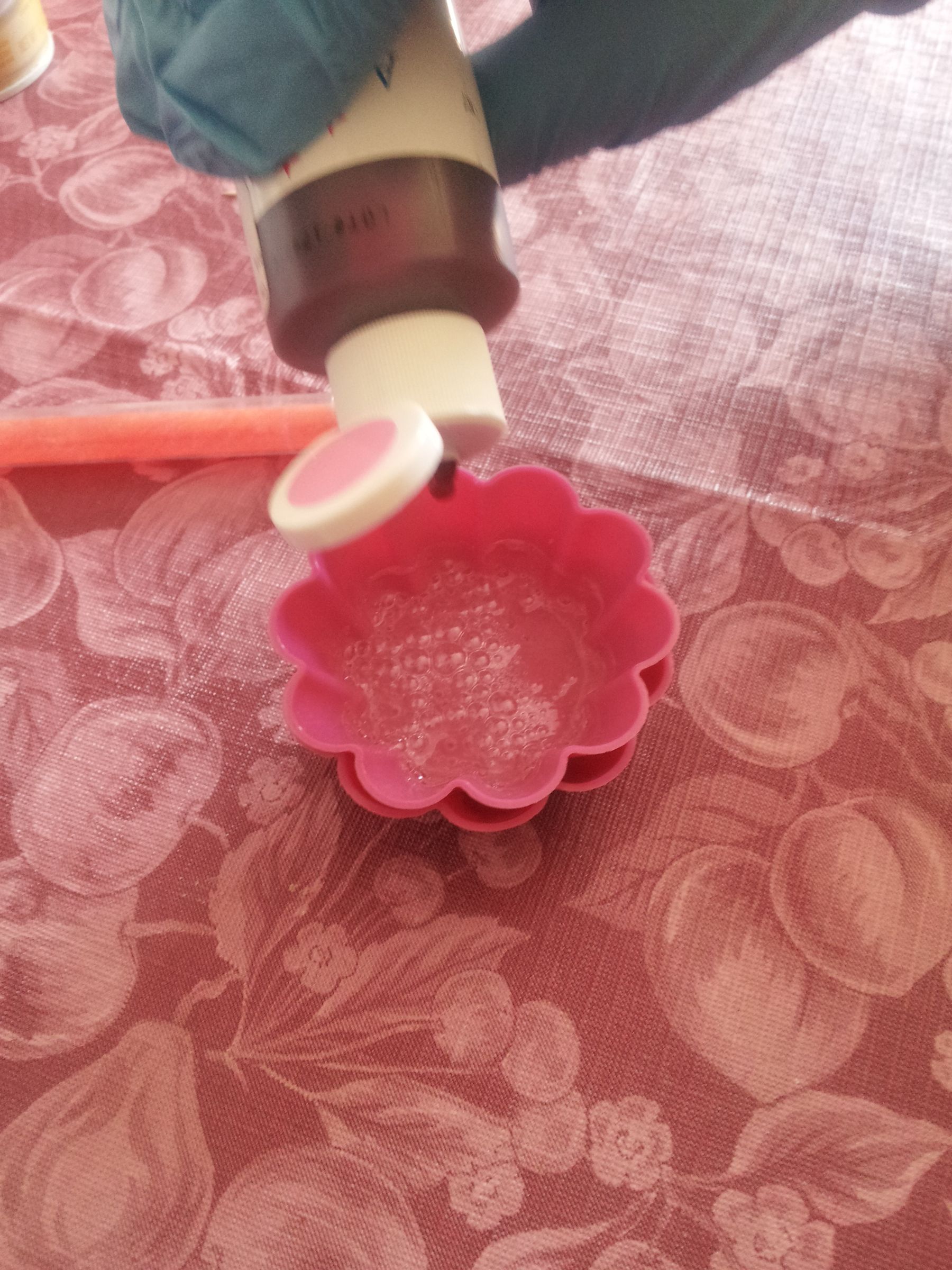 Edible Glass in 30 Seconds : 4 Steps (with Pictures) - Instructables