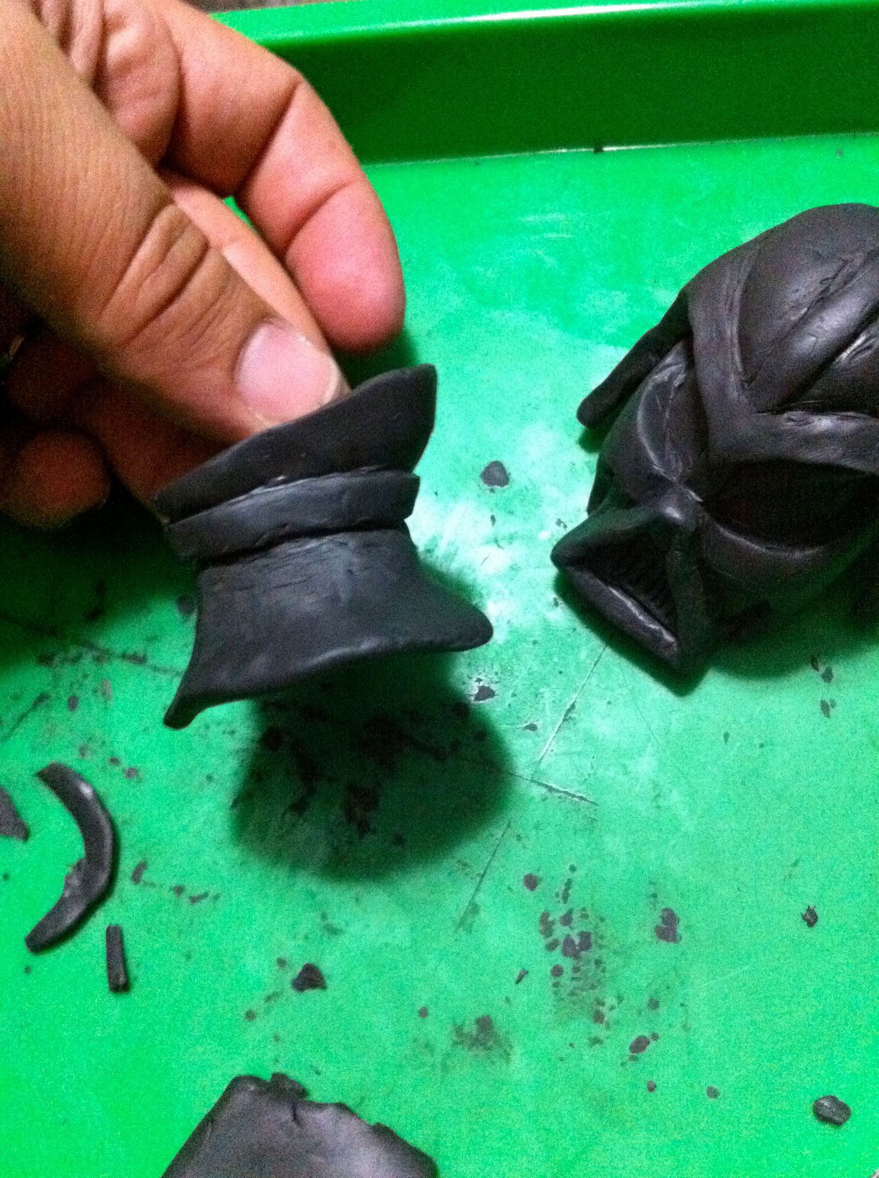 How to Make a Fondant Darth Vader Star Wars Decoration for Cake or ...