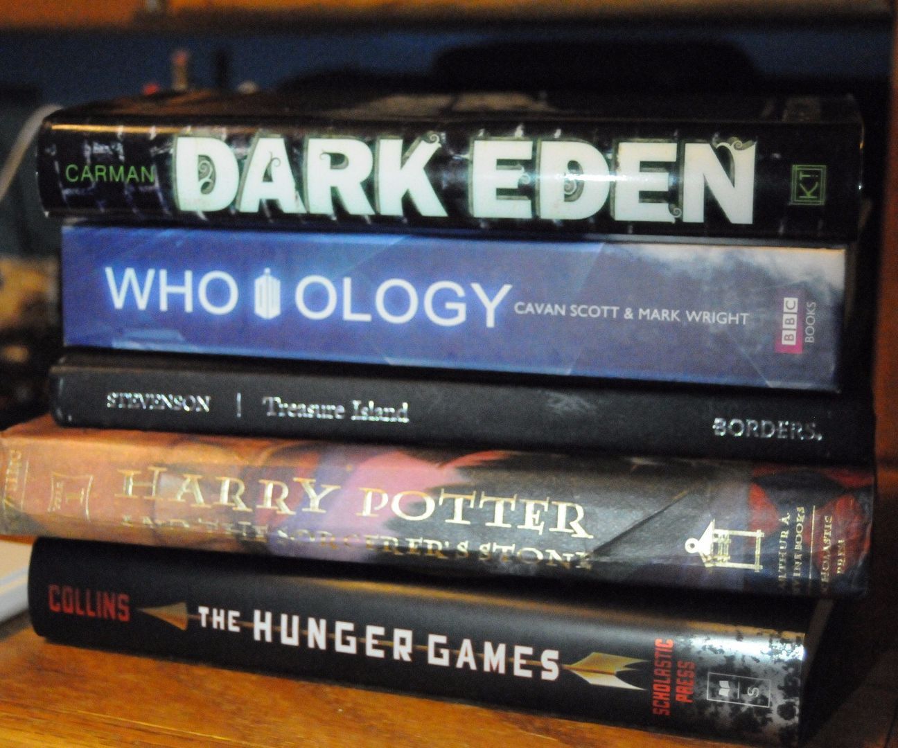 How to Make a Floating Book Shelf : 3 Steps - Instructables