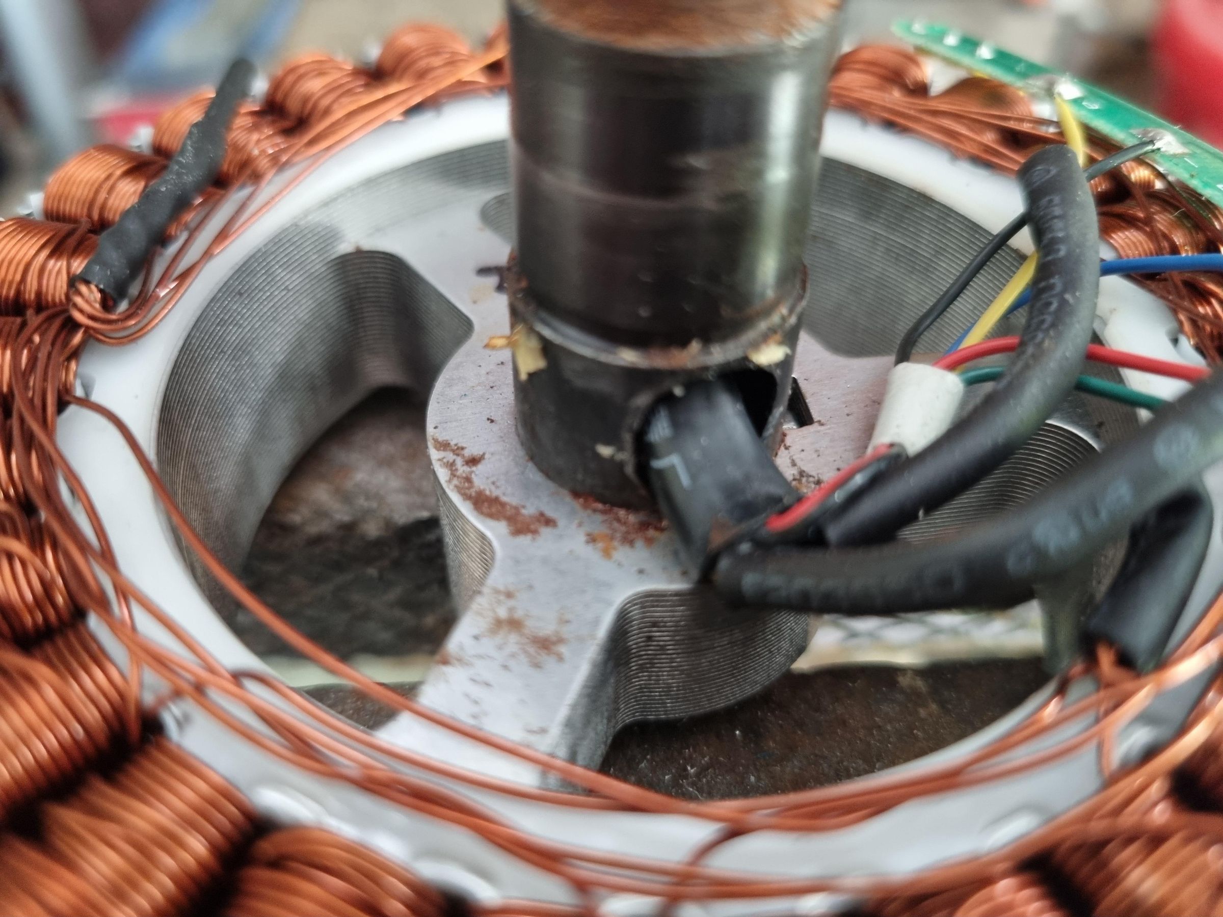 50 Bucks Direct Drive Wheel Base From a Hoverboard : 9 Steps ...