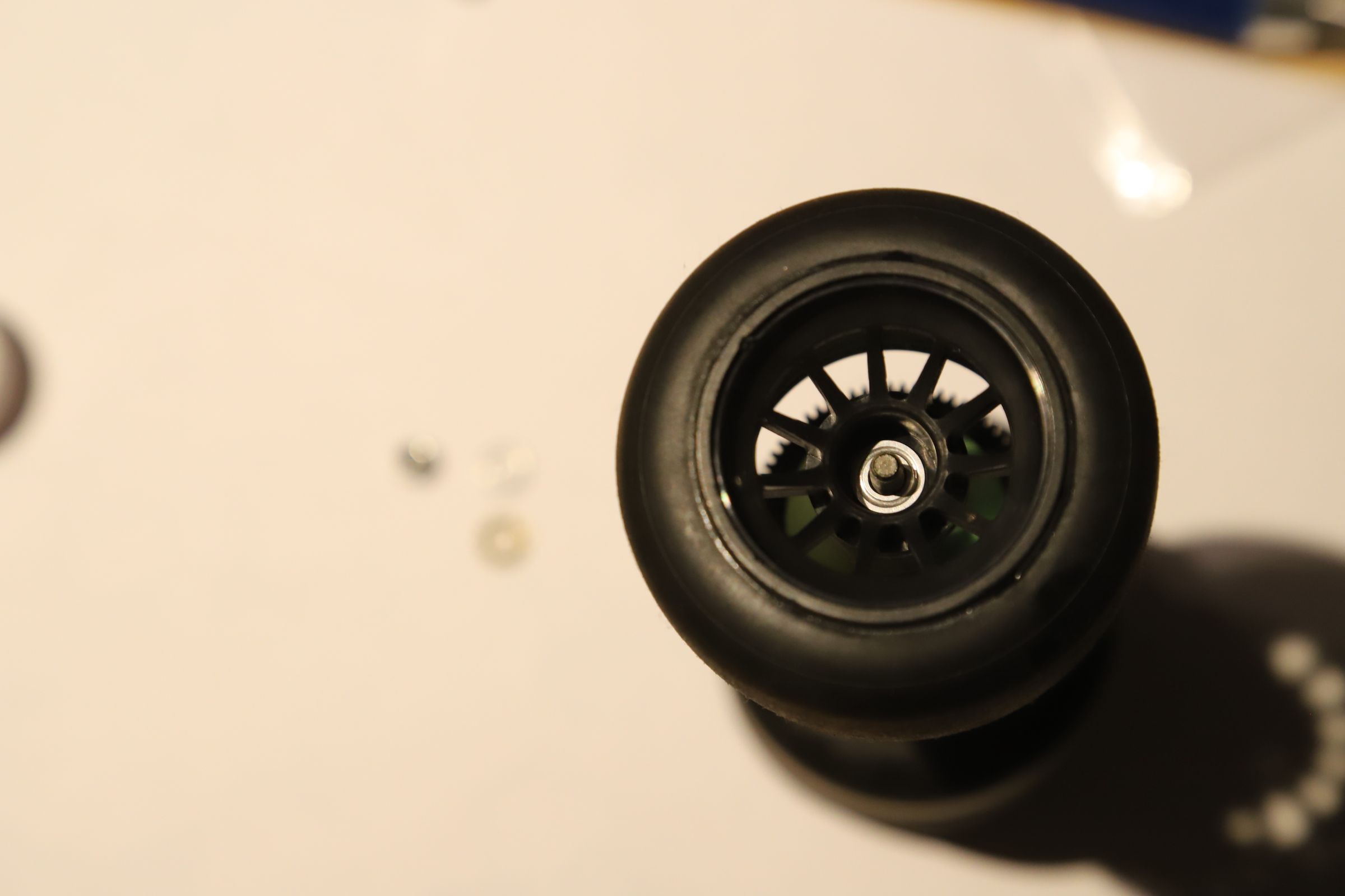 HPD F1 Evo 1 Ball Differential Axle : 11 Steps - Instructables