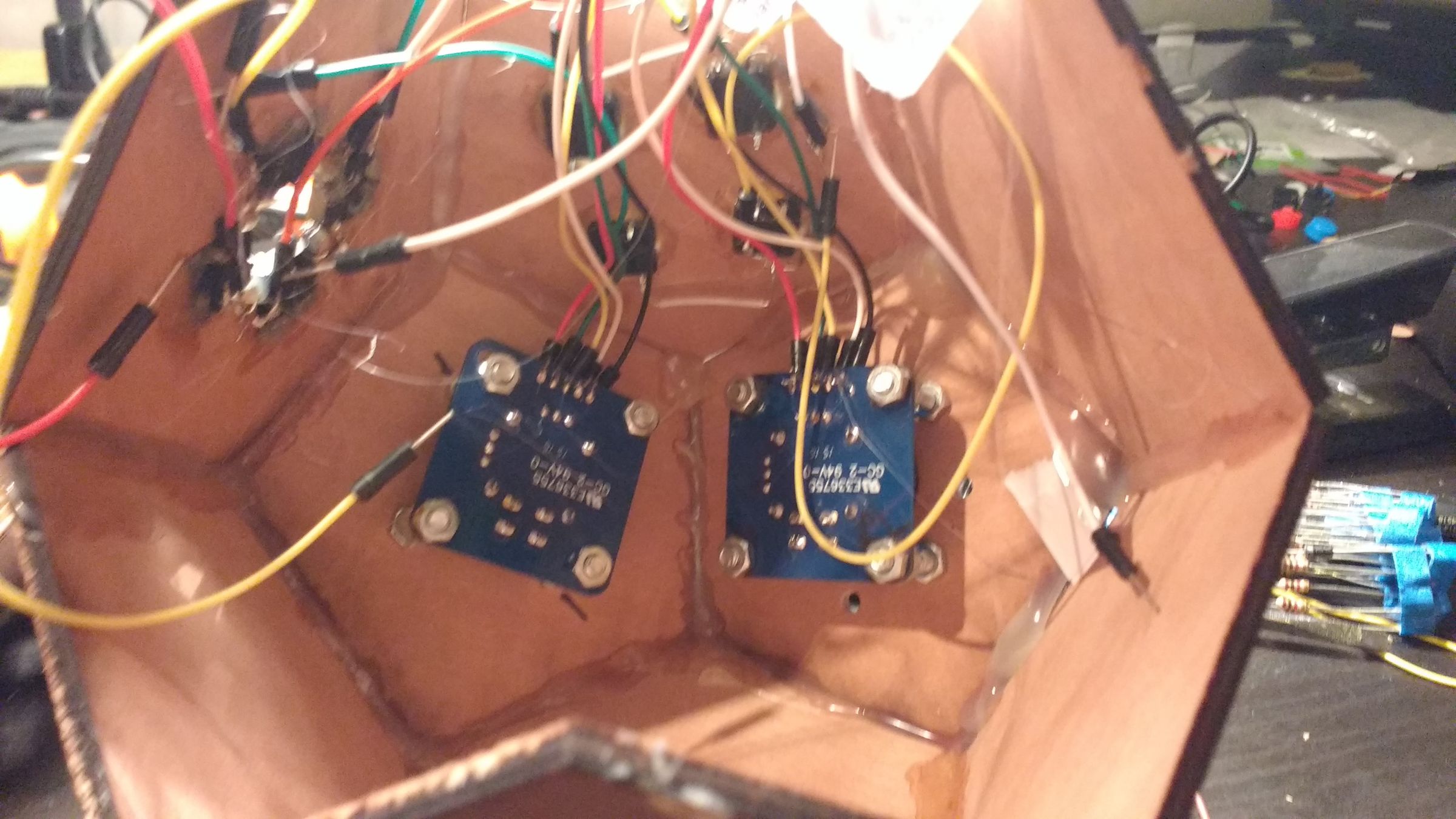 Odd Controller : 4 Steps - Instructables