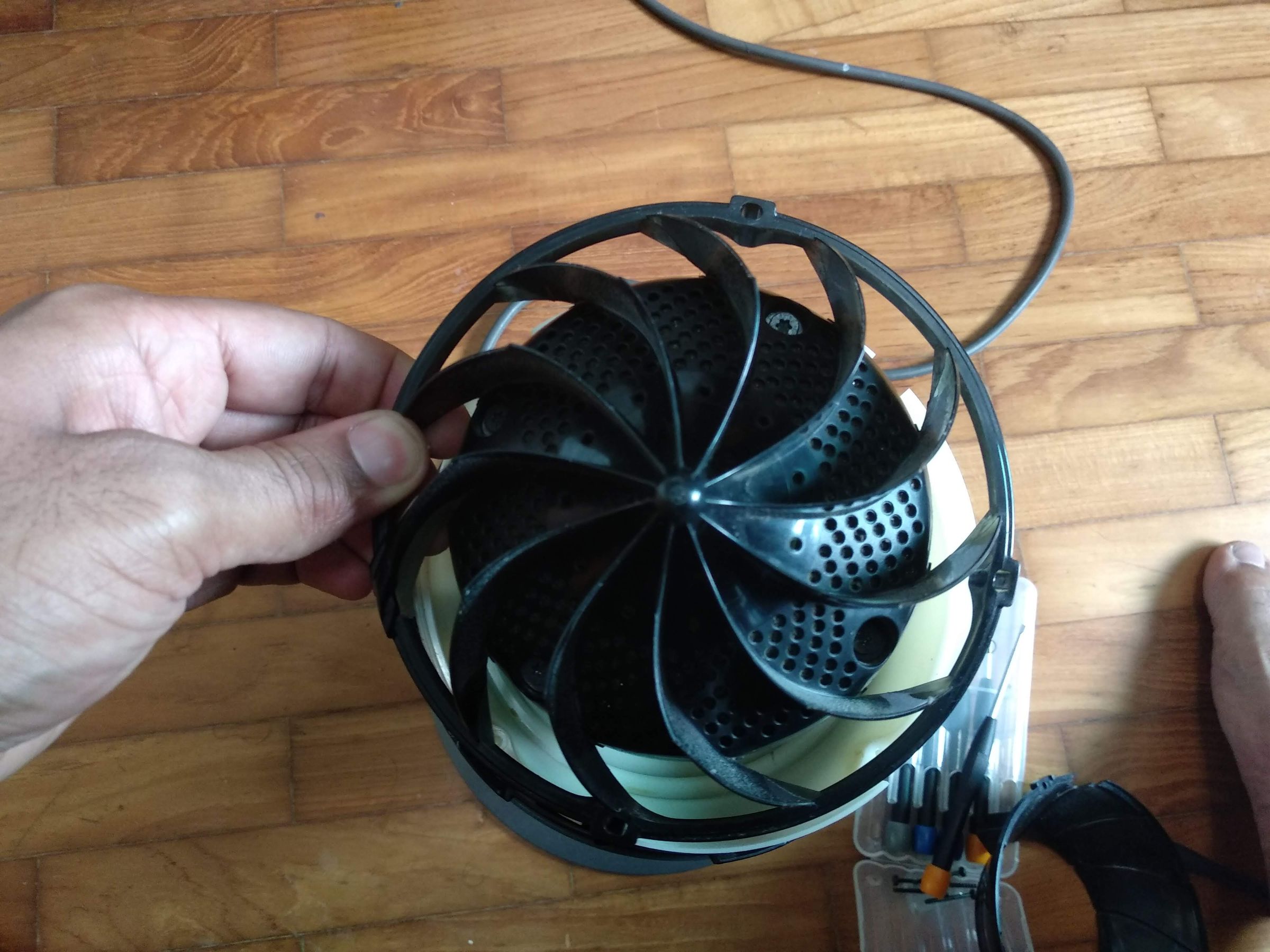 Dyson AM07 Bladeless Fan Disassembly for Cleaning and Maintenance : 6 ...